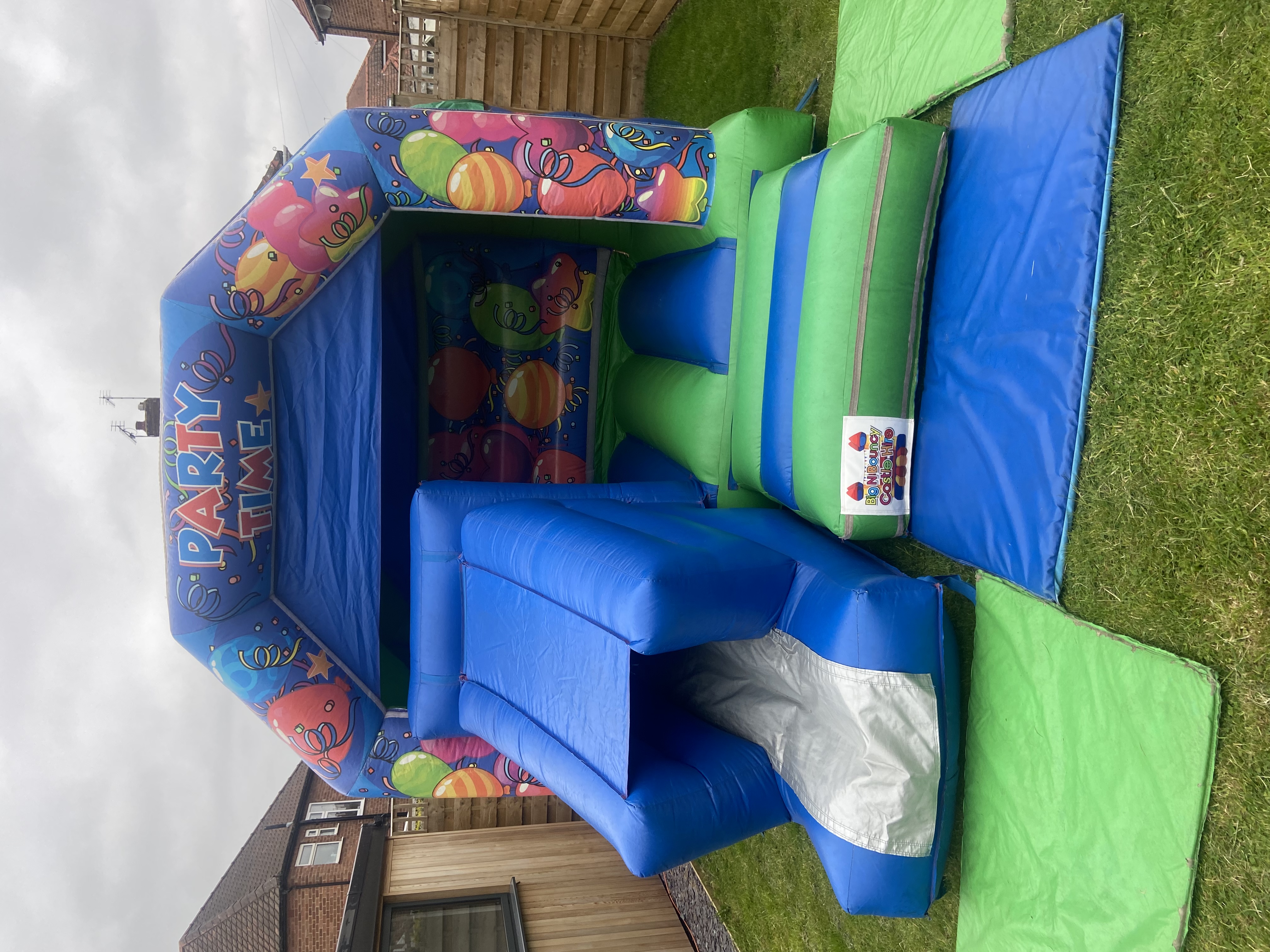 Party Time Combo castle - Hire in York and surrounding | BIG N BOUNCY ...