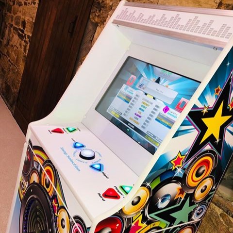 Electronic & Arcade Games - Inflatable, Bouncy Castle, Entertainment ...