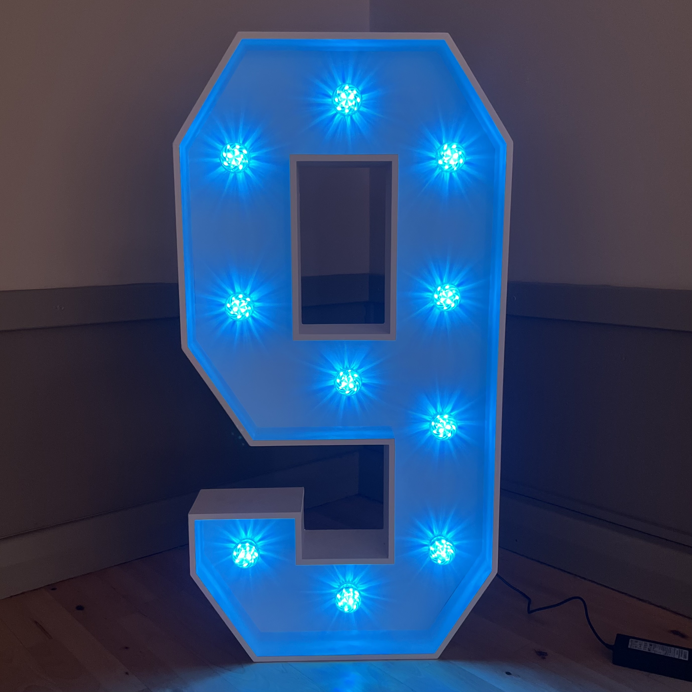 Light-Up LED Number 9 - Bouncy Castle Hire in Crowborough, Tunbridge ...