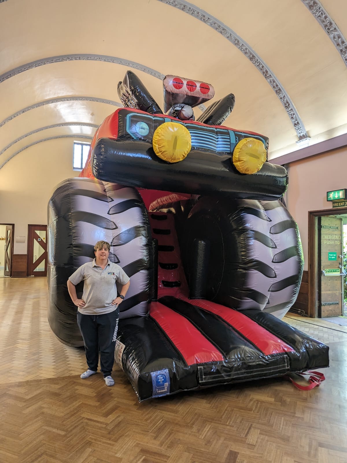 Monster Truck 31ft (9.4m) - Hire in Hersham, Walton on Thames ...