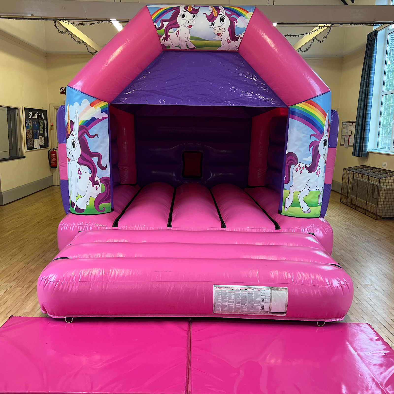 Children’s Bouncy Castle Hire in Leeds, Wakefield, Wetherby, & Selby
