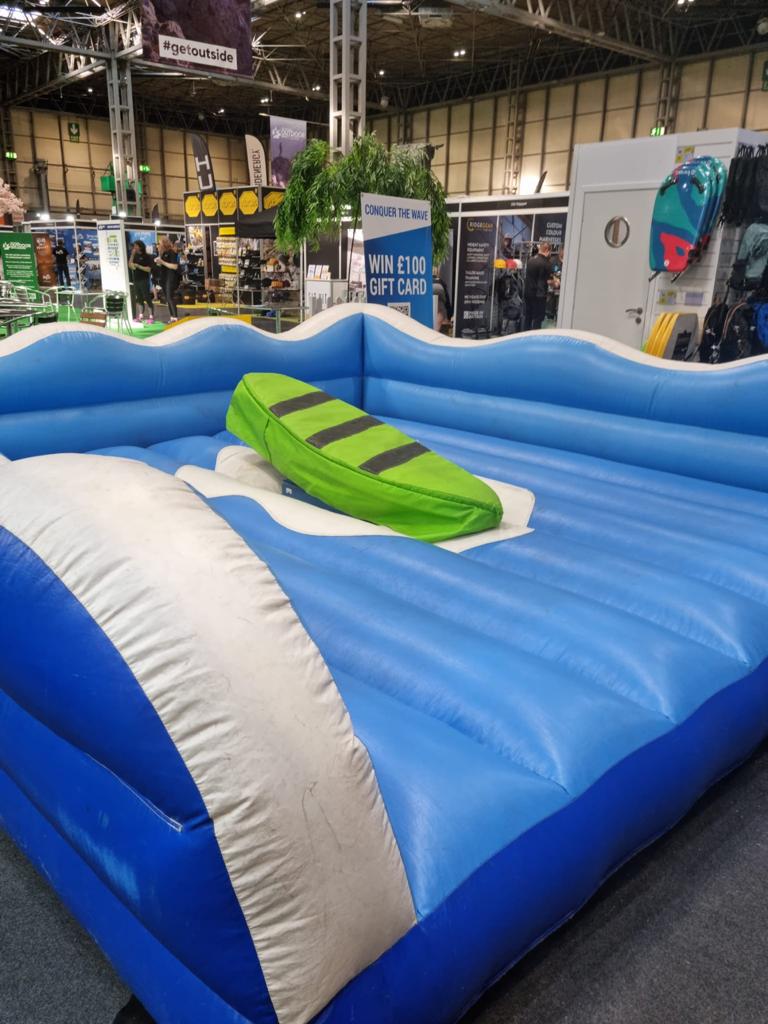 Surf Simulator Hire,Surfing Simulator Game For Rental,Essex,London,UK