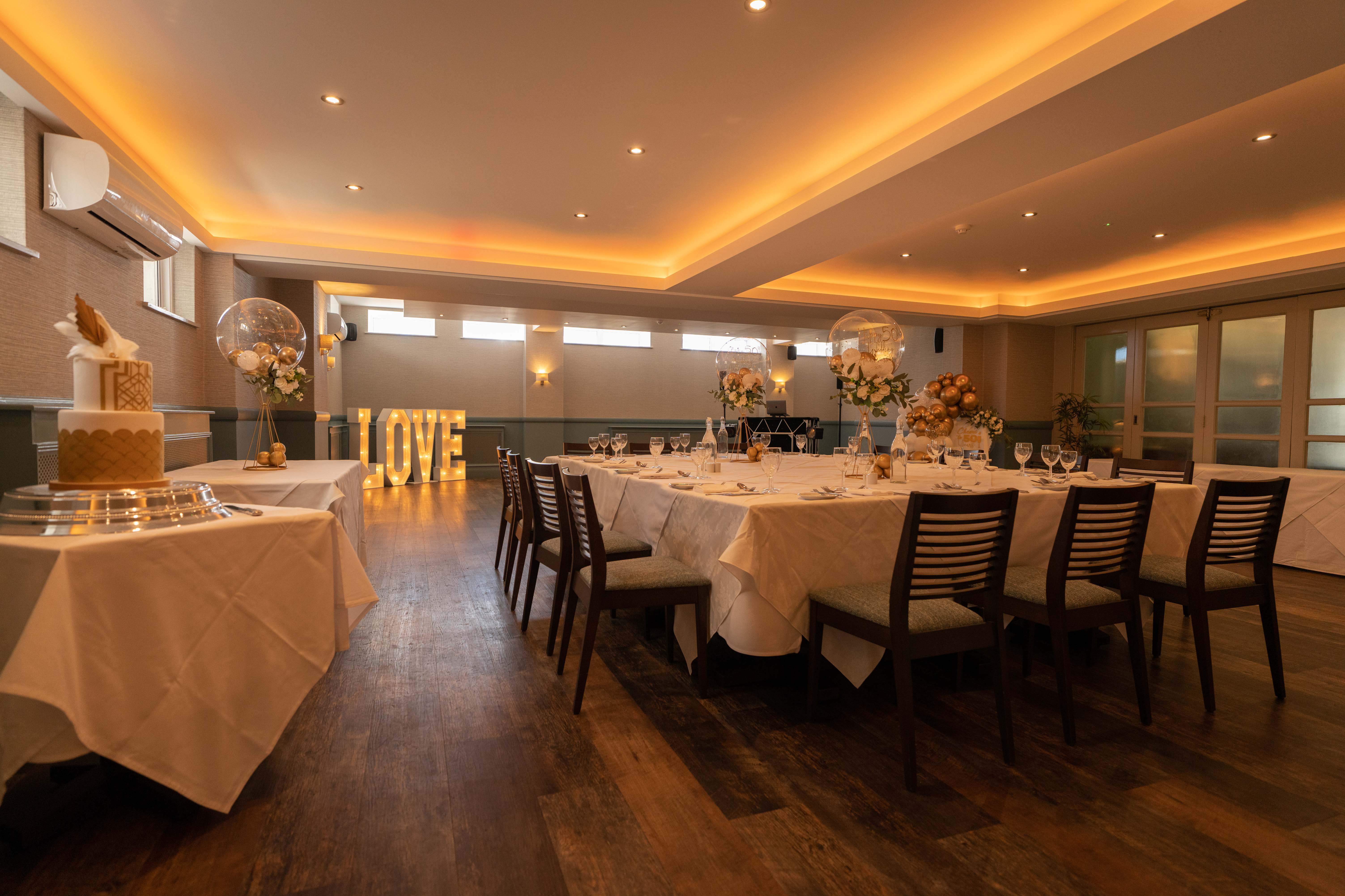 Wedding's - Hire, Balloon Displays, Bouncy Castle, Soft Play in Poole ...