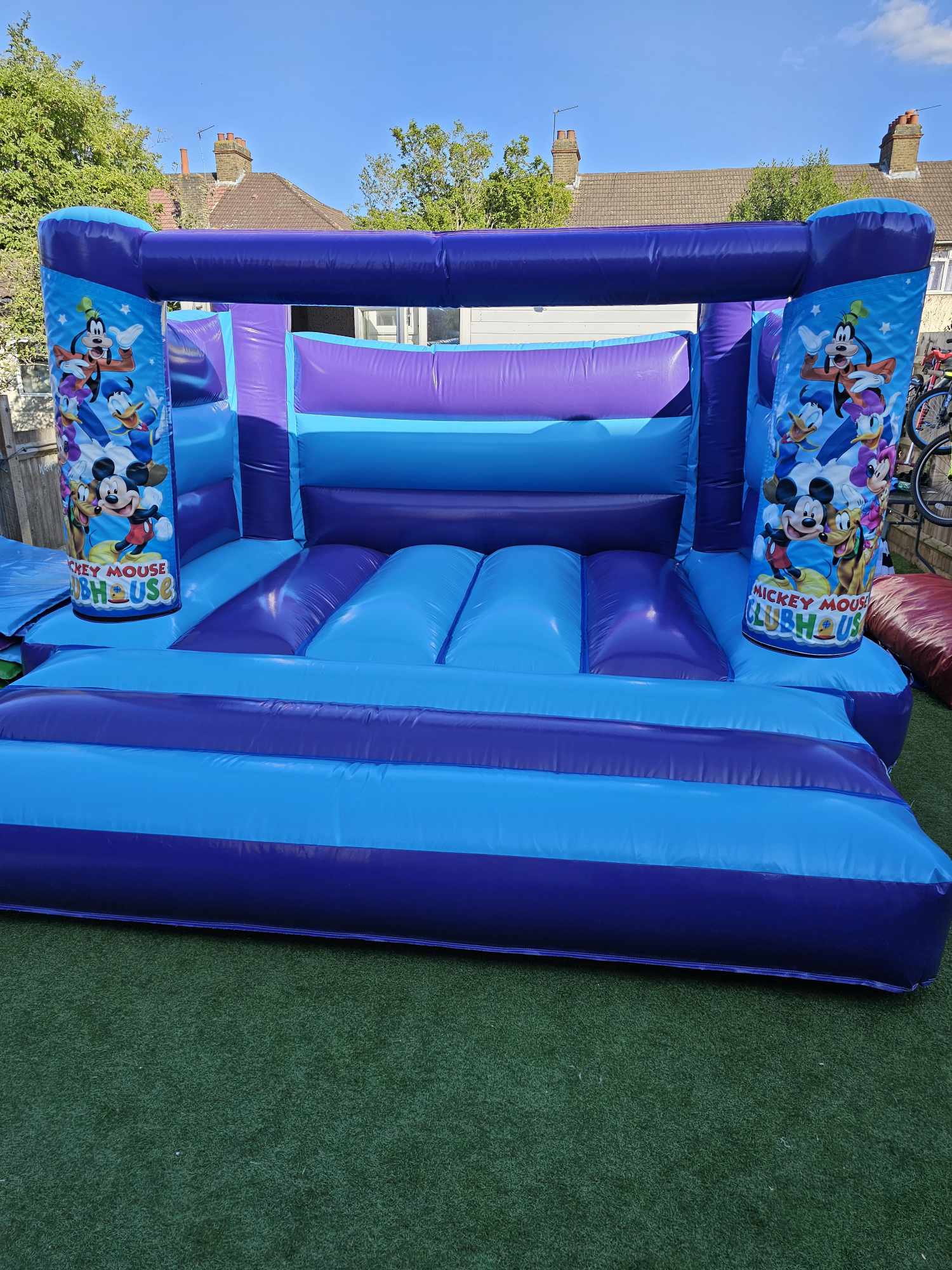 Low Height Castles - Inflatables Hire in London, greenwich , charlton ...