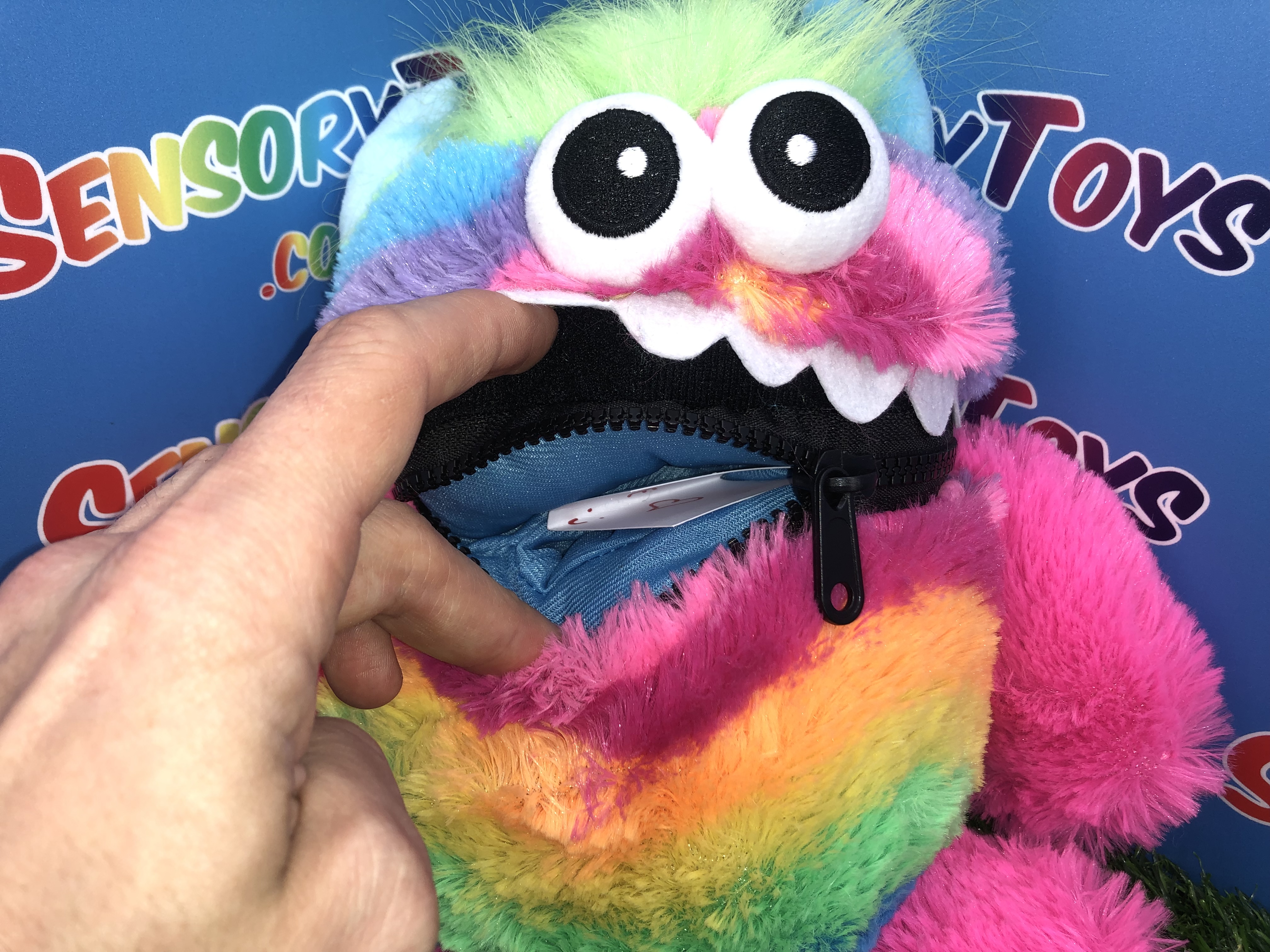Worry Monster - Free Sensory Toys | Online Toy Shop | Popular Sensory ...