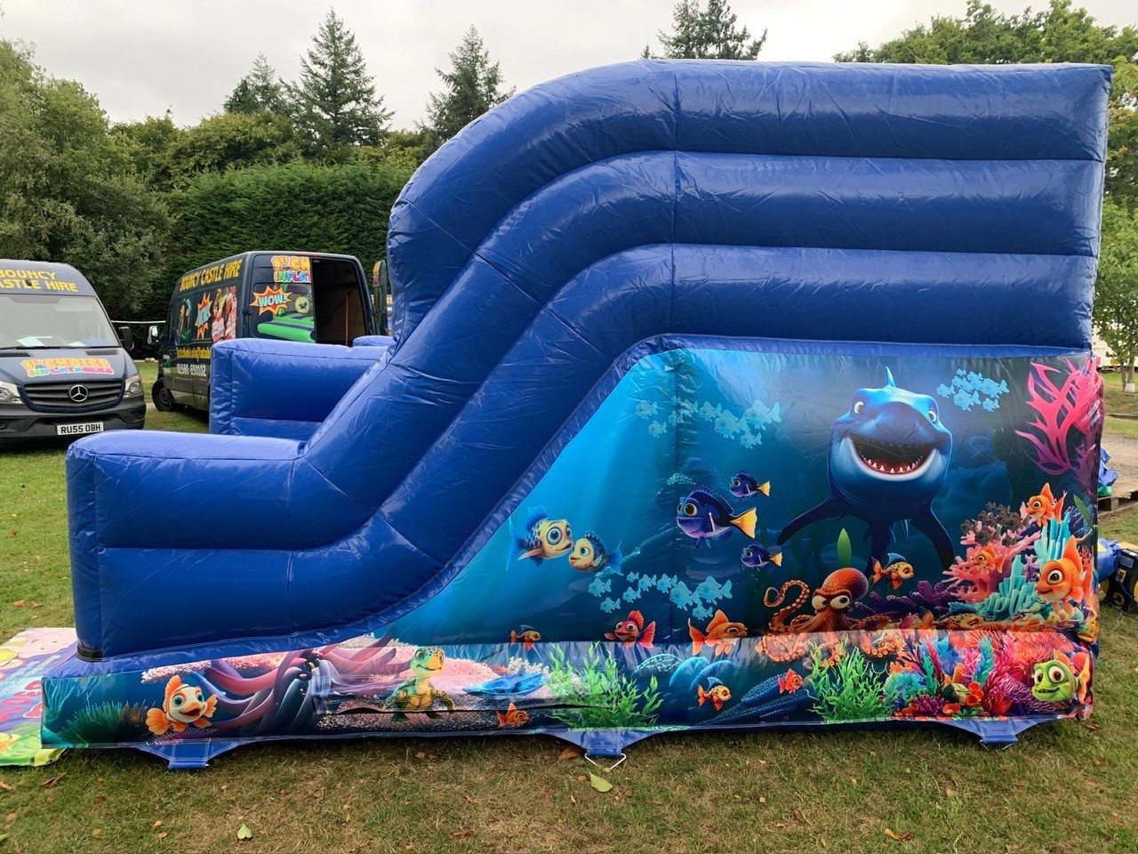 Crawl through Activity Seaworld themed 18ft x 13ft - Bouncy Castle Hire ...