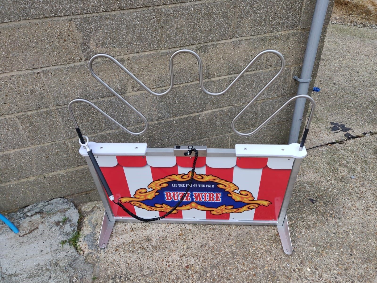 Giant Buzzer Hire - Rodeo Bull Hire in Essex, London & Nationwide ...