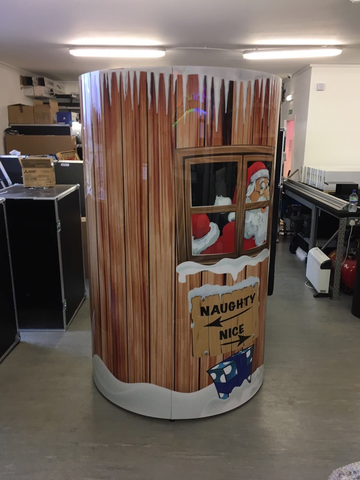 Christmas Photo Booth Hire, Xmas Photobooth For Rental, UK