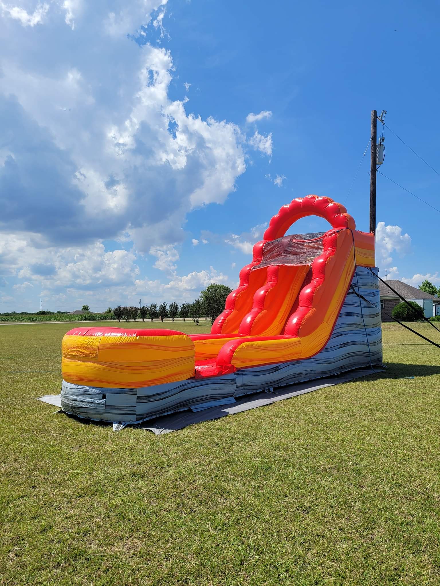 15' Volcanic Crush - Inflatable Party Rentals & Concessions in Belton ...