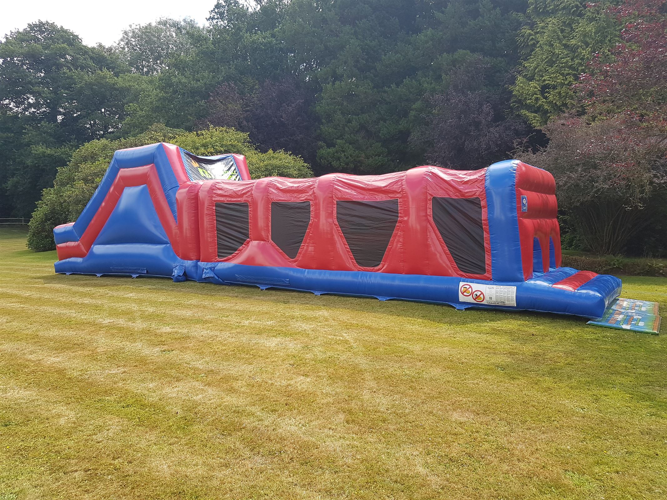 55ft Extreme Assault Course - Bouncy Castle Hire in Crowborough ...