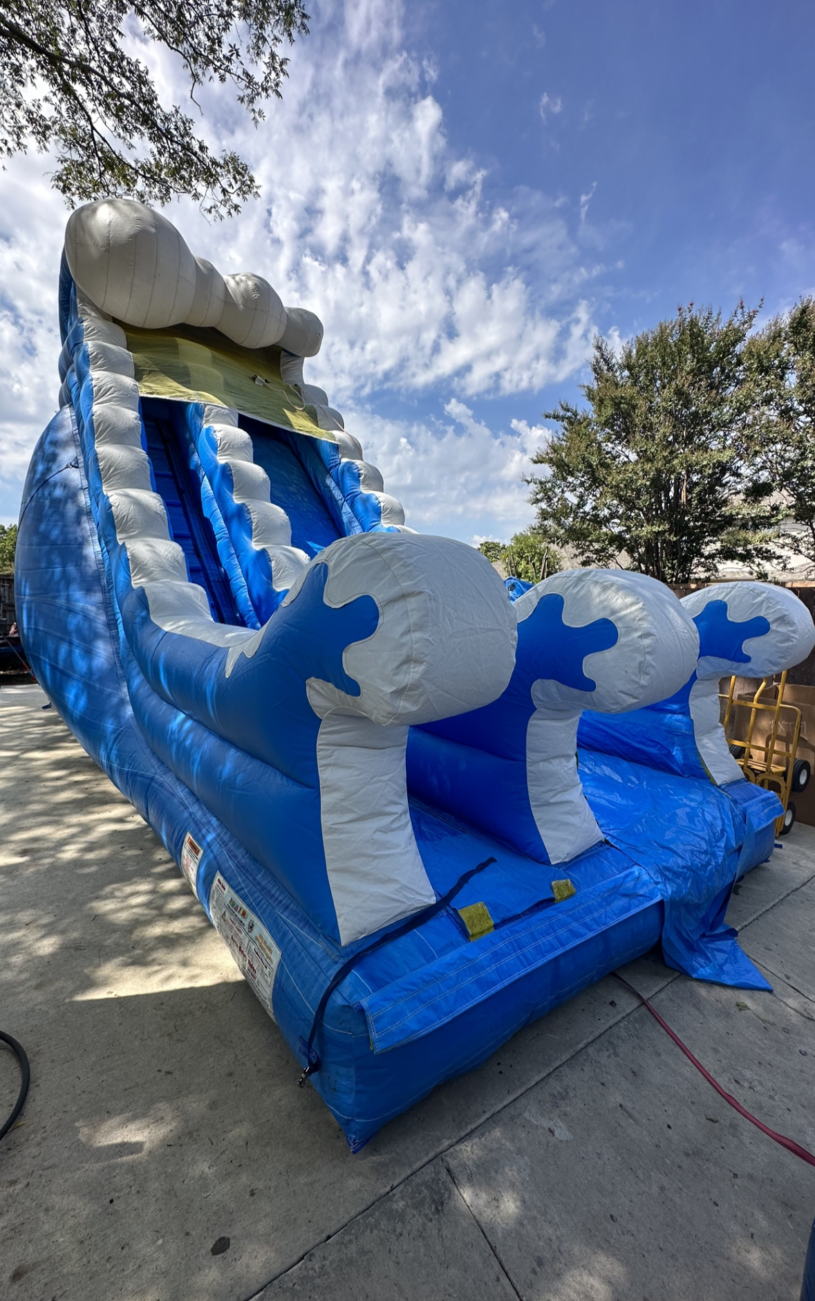 Dry Slides 🙆‍♂️ - Party Inflatable Rentals in Texas | Jumpflatables