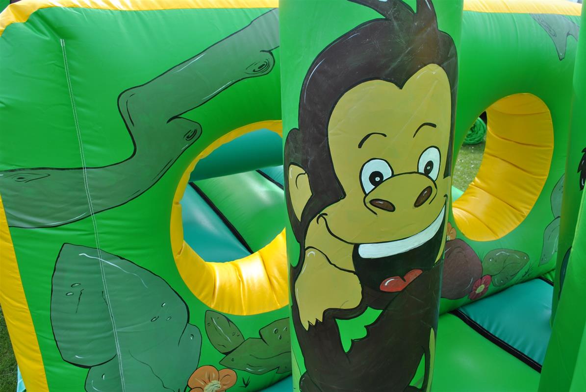 14 x 48ft Jungle Obstacle Course - JV Bouncy Castle Hire Farnborough ...