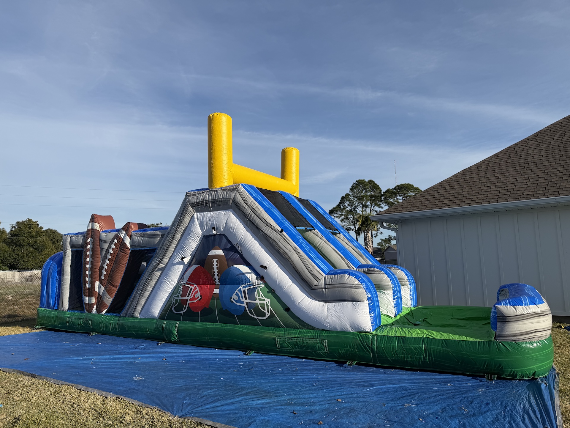End Zone Dual Lane Obstacle Course (WET or DRY) - Bounce House Hire in ...