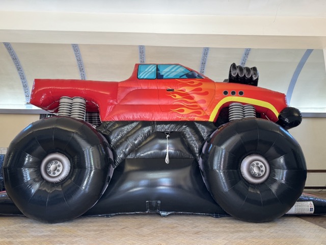 Monster Truck 31ft (9.4m) - Hire in Hersham, Walton on Thames ...