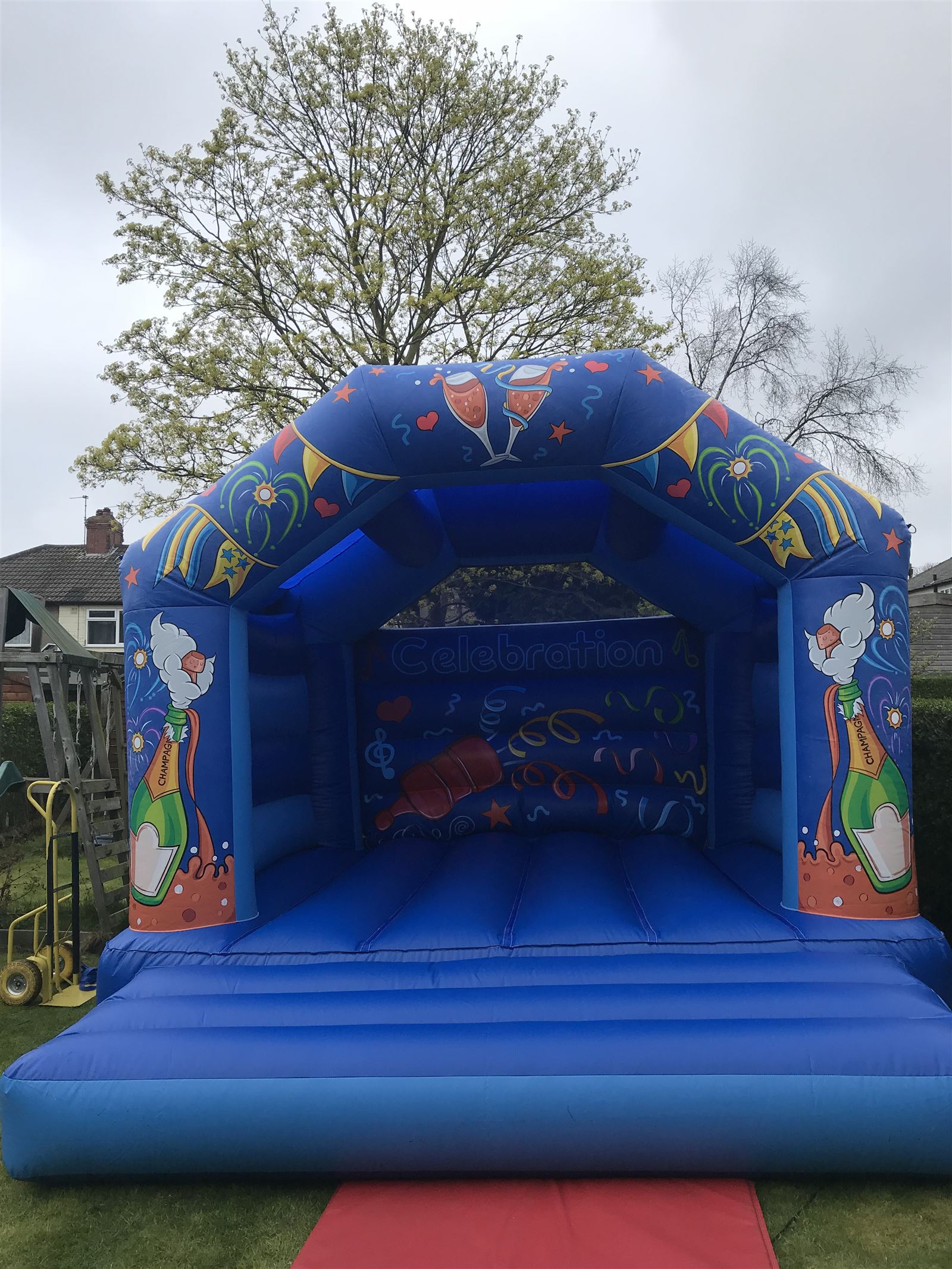 Adult Castles - Bouncy Castle Hire, Inflatables in Leeds, Harrogate ...