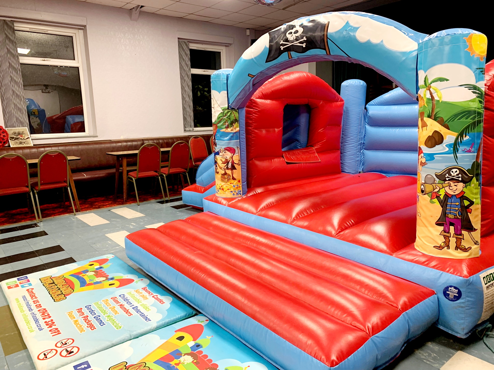 Pirate Bounce and Slide Combo Bouncy Castle (12x10ft) - Bouncy Castle ...