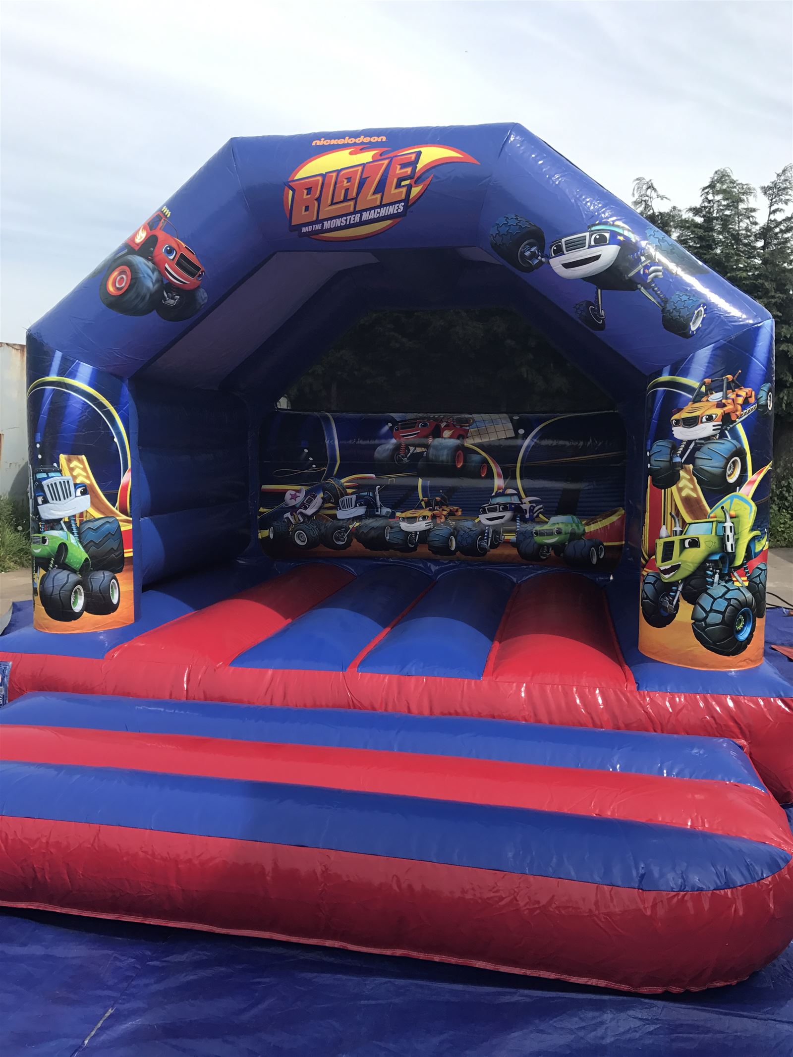 Blaze and the monster machines - Bouncy Castle Hire in Newmarket ...