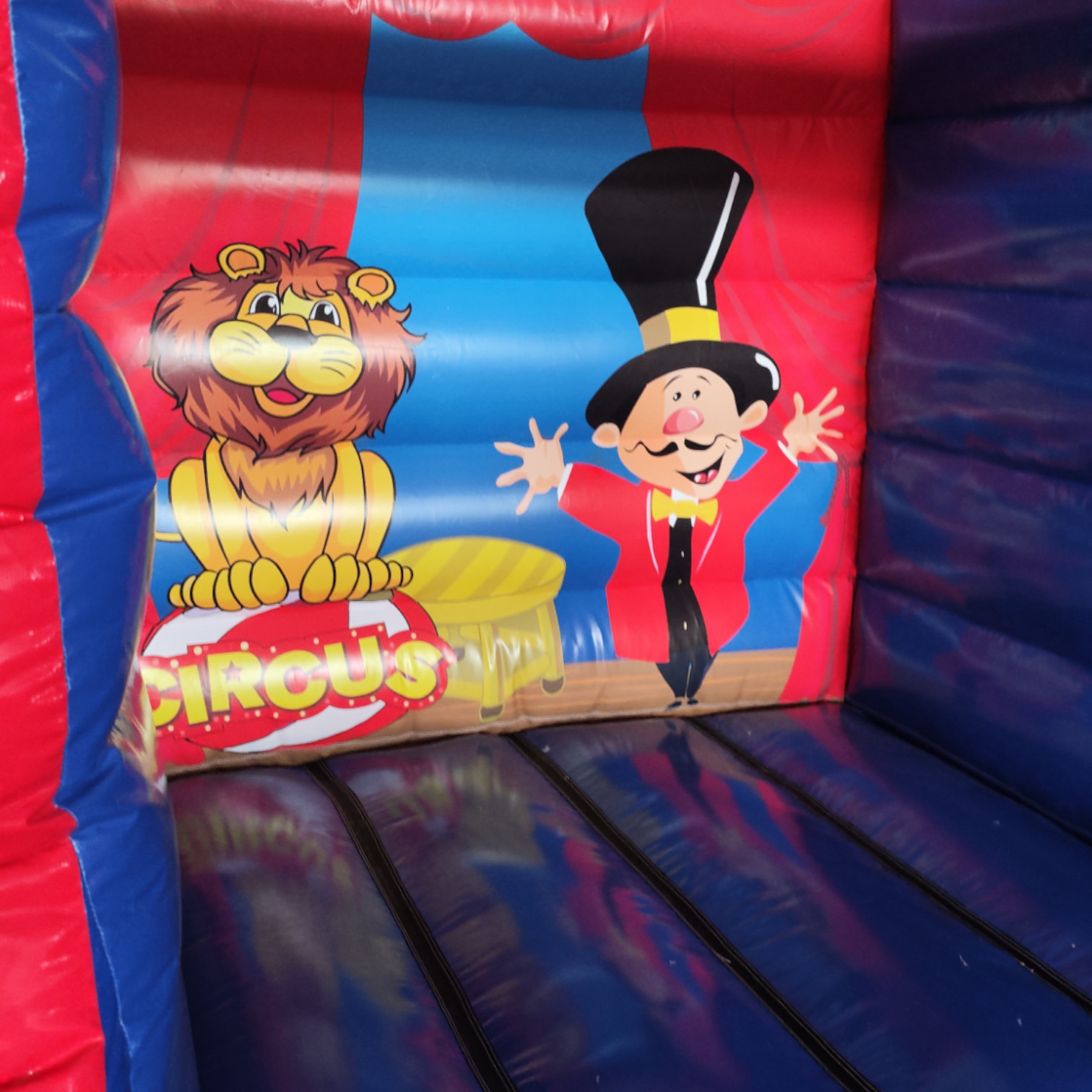 BBOL-116 - 15x15x6.5ft - Playpark - (Red & Blue Circus) - Bouncy Castle ...