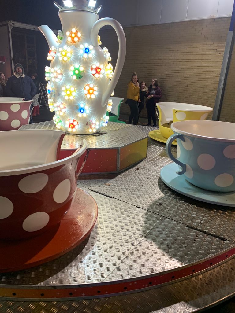 Tea Cups | Children's Funfair Ride Hire | London, Essex & Kent