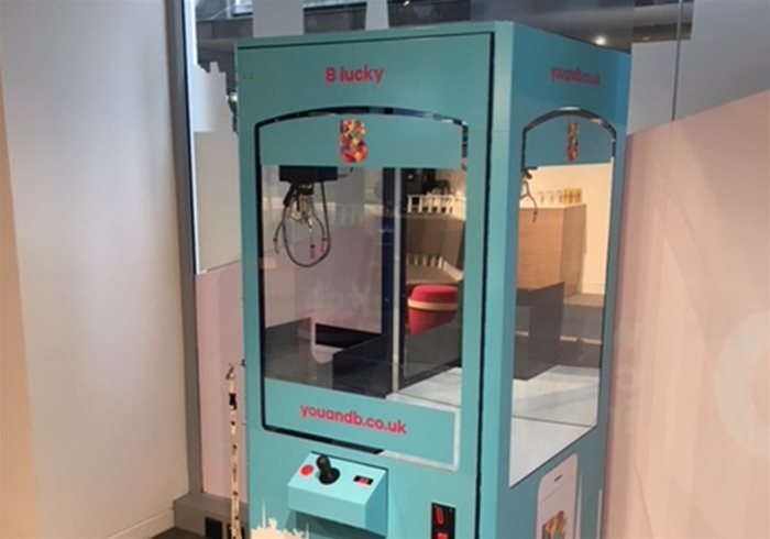 Prize Crane Grabber Hire | Claw Grabber Hire | JM Entertainment Uk