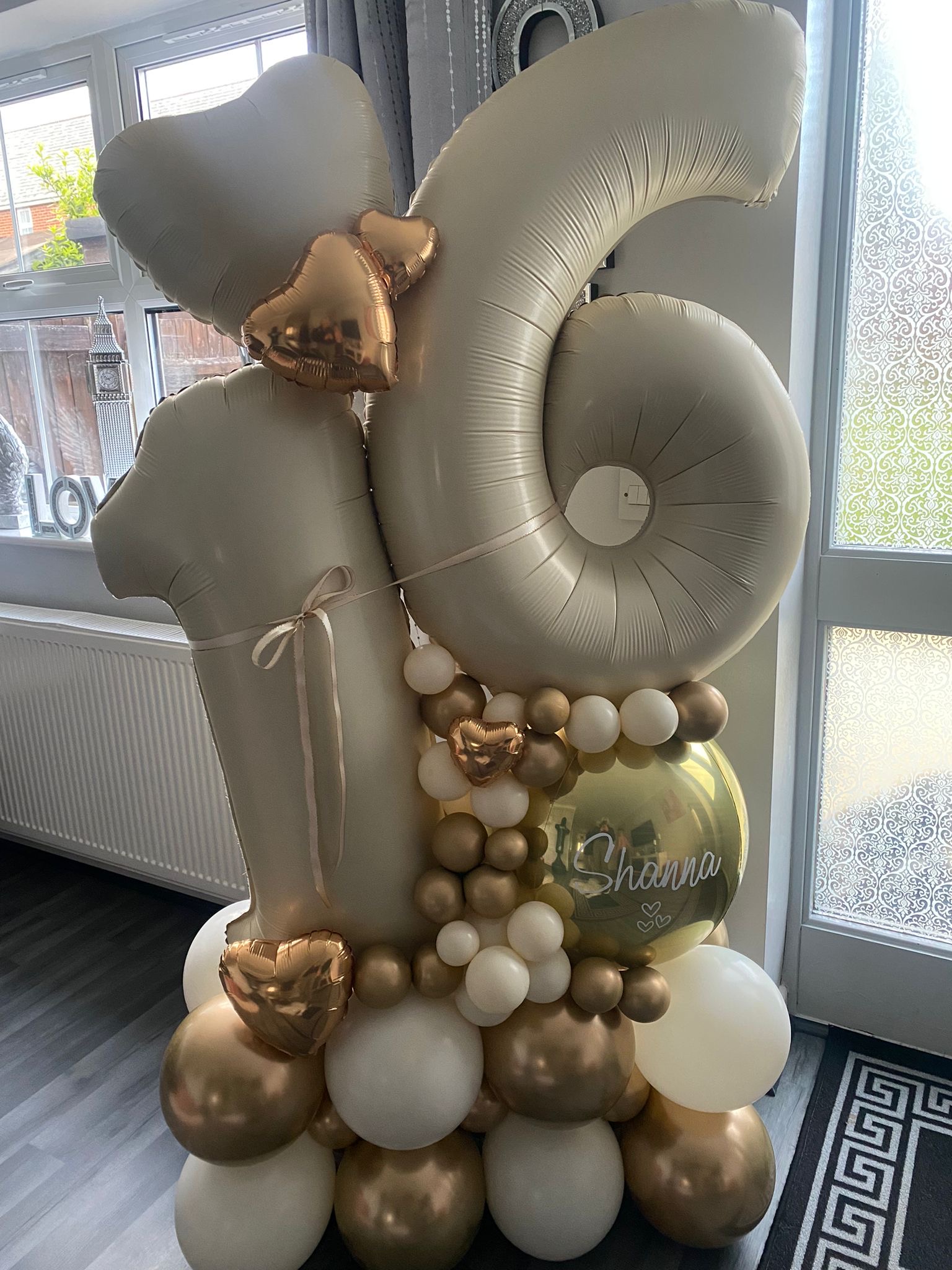 Double Number Display with Bubble Balloon - Deluxe - Hire, Balloon ...