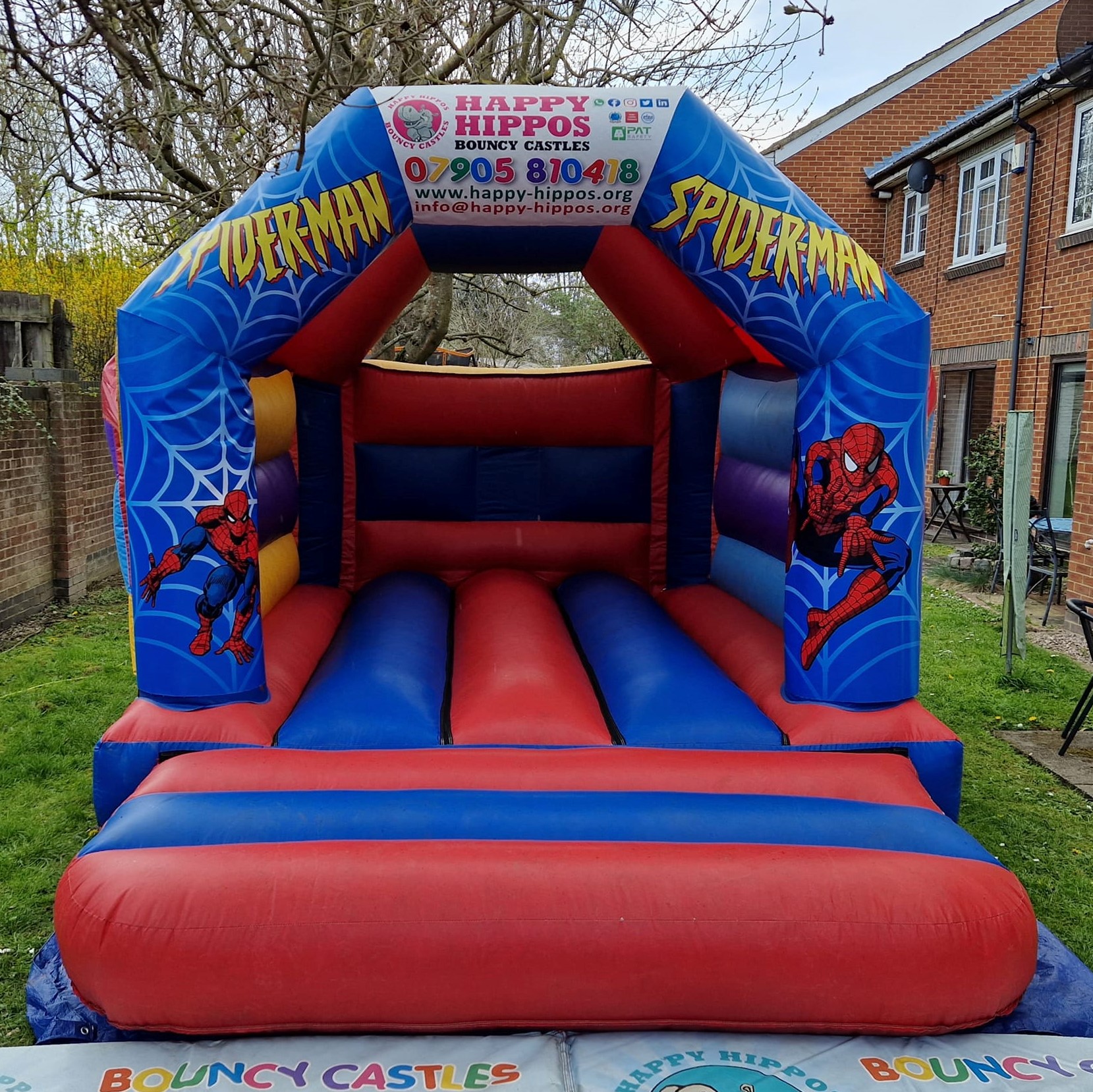 Bouncy Castles - Bouncy Castle Hire in London | Happy Hippos Bouncy Castles