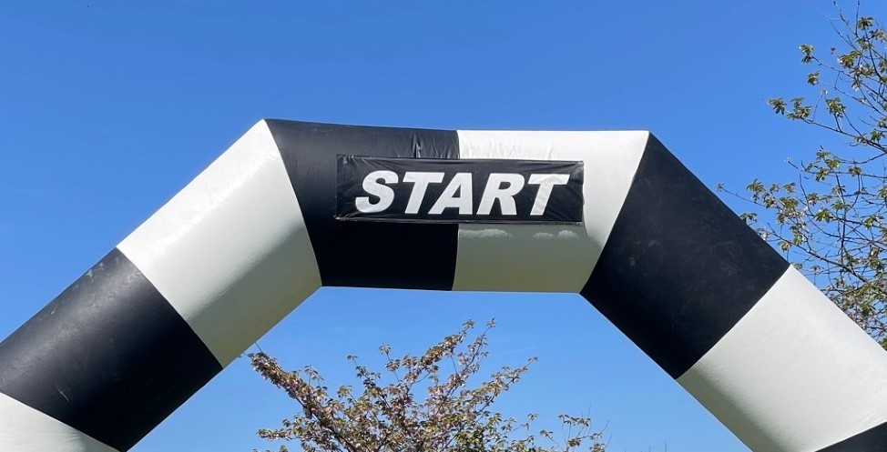 Inflatable Arch 22ft x 15ft High - Bouncy Castle Hire in Kent, East ...