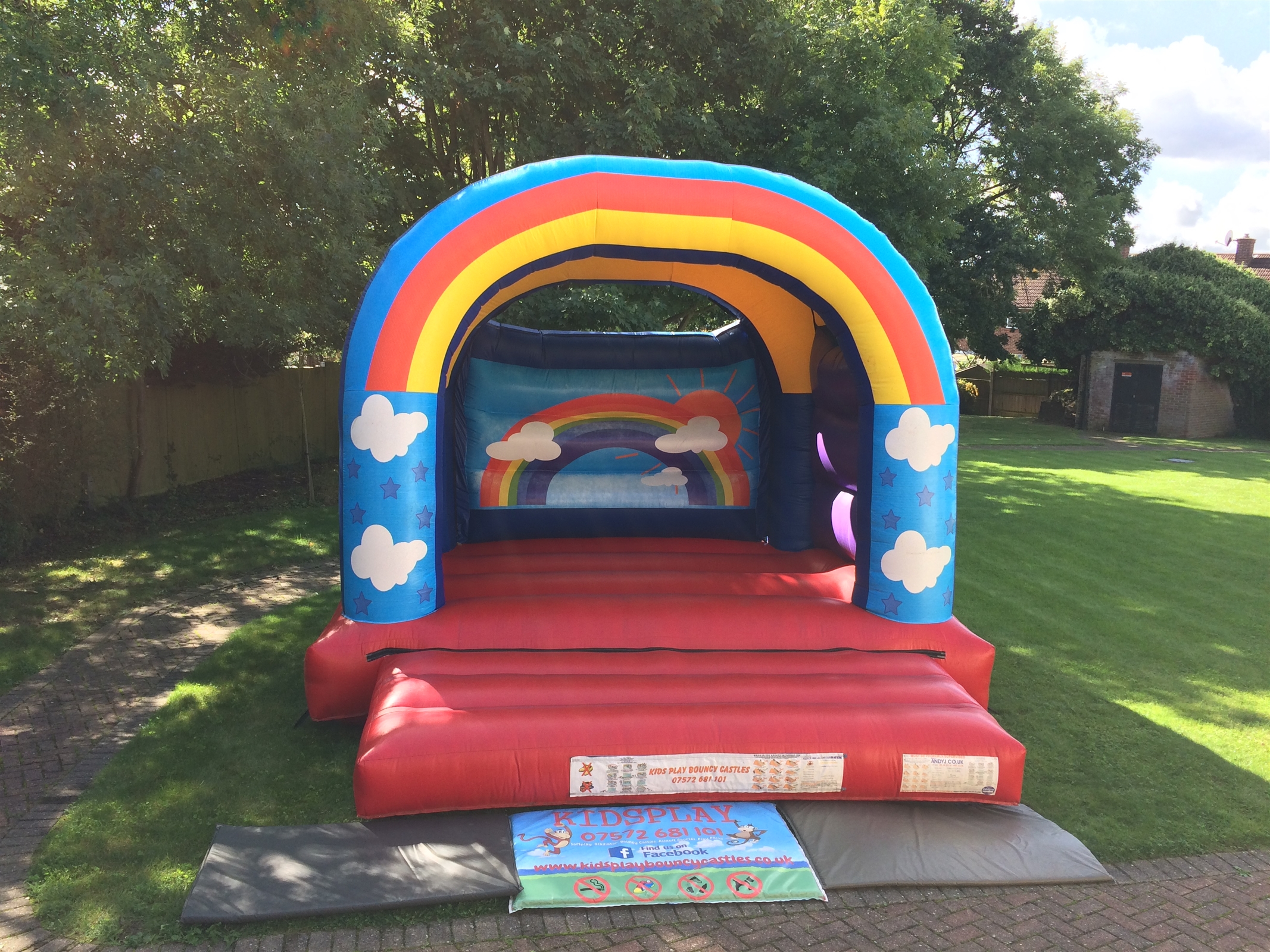 Bouncy Castle Hire | Bouncy Castle Essex | Kids Play Bouncy Castles