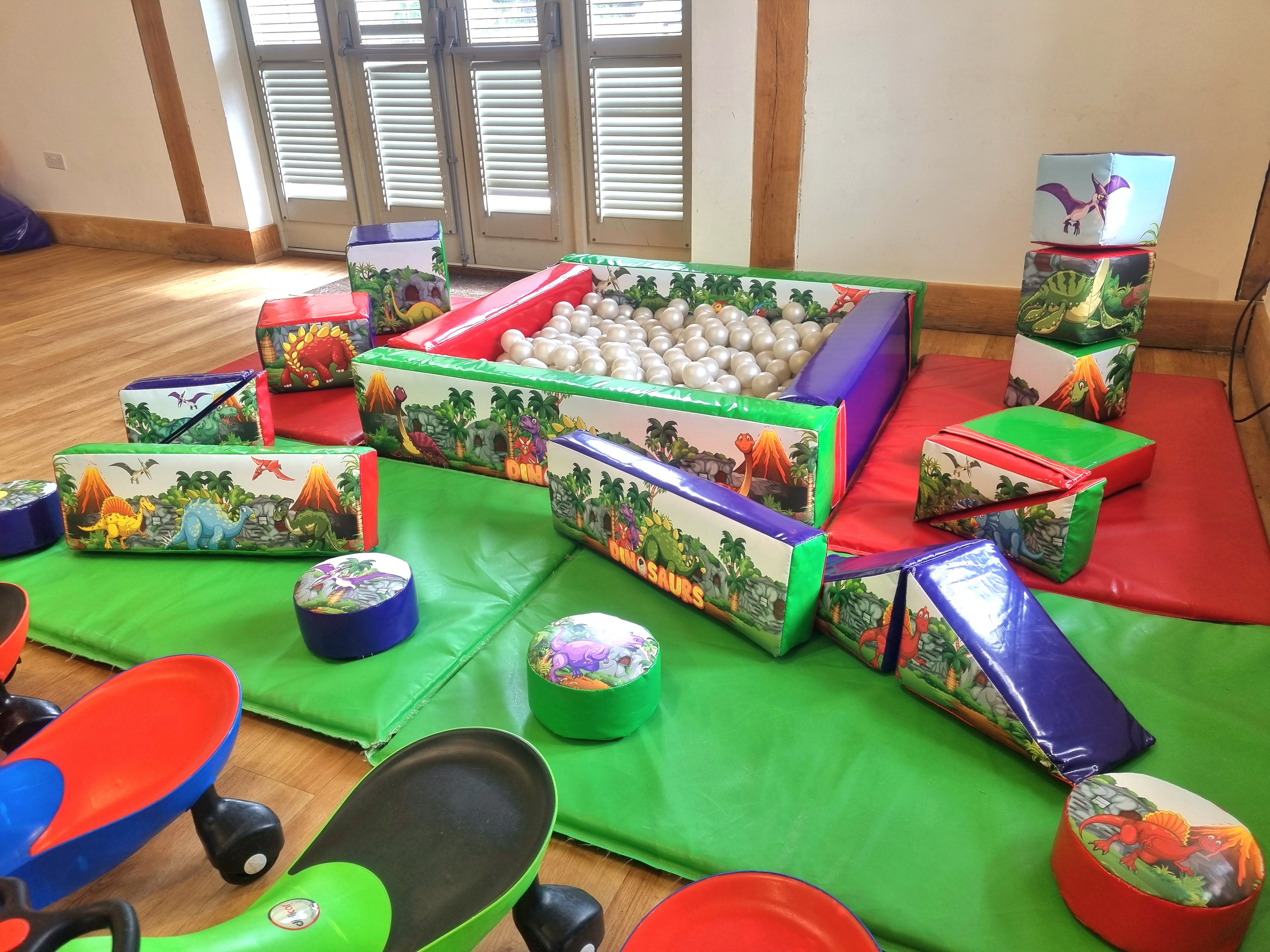 Dinosaur Soft Play Set - Hire in Aylesbury | BONKERZzz Bouncy Castles