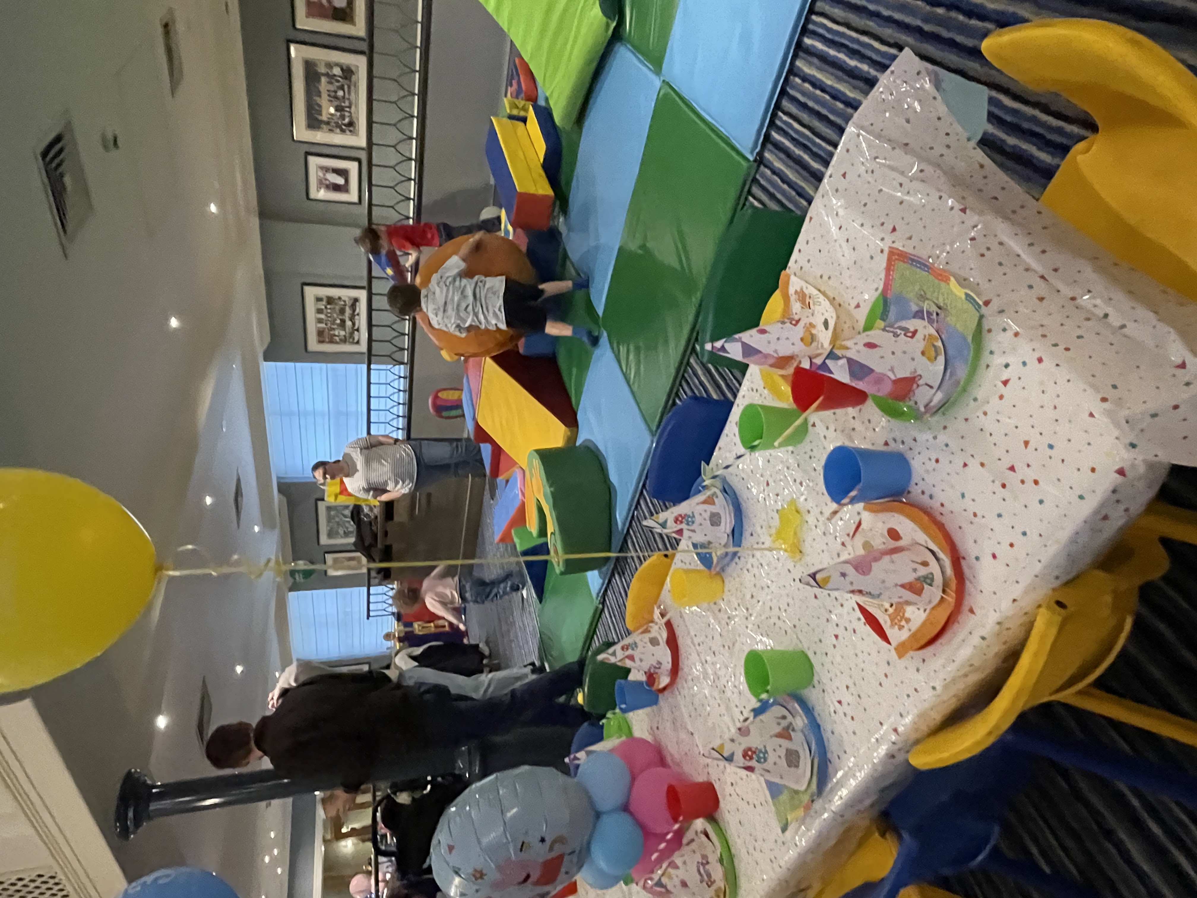 The Pipster's Bounce House Party Packages - Bouncy Castle, Party Hire ...
