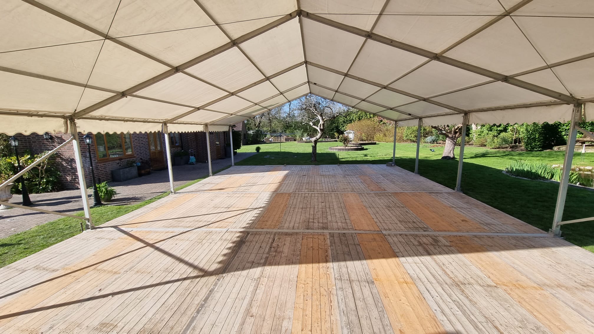 Gazebo Carpets, Mats & Floors | Marquee Hire |Surrey & Sussex