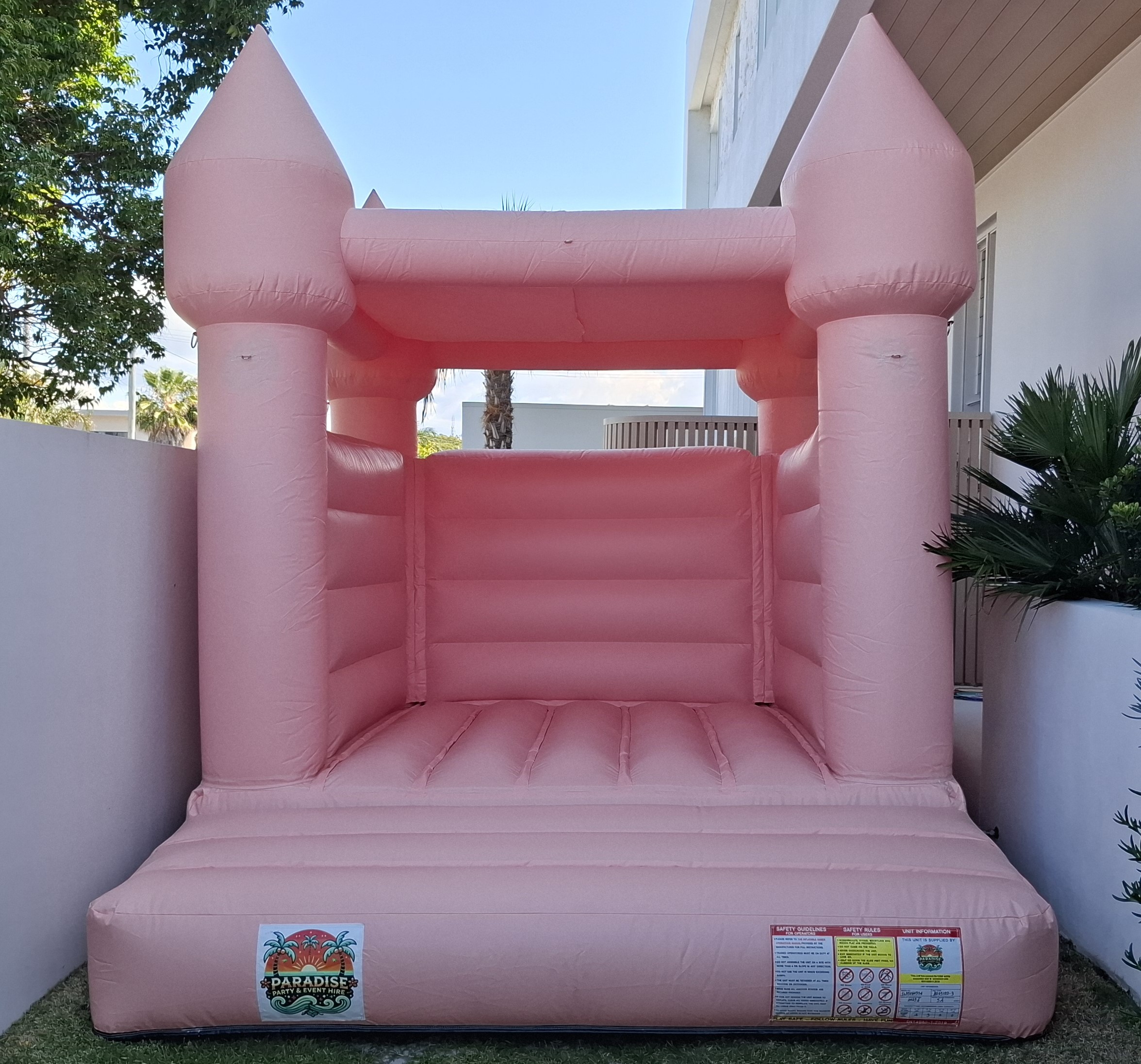 Soft Play + Pastel Jumping Castle - Party Hire in Gold Coast | Paradise ...