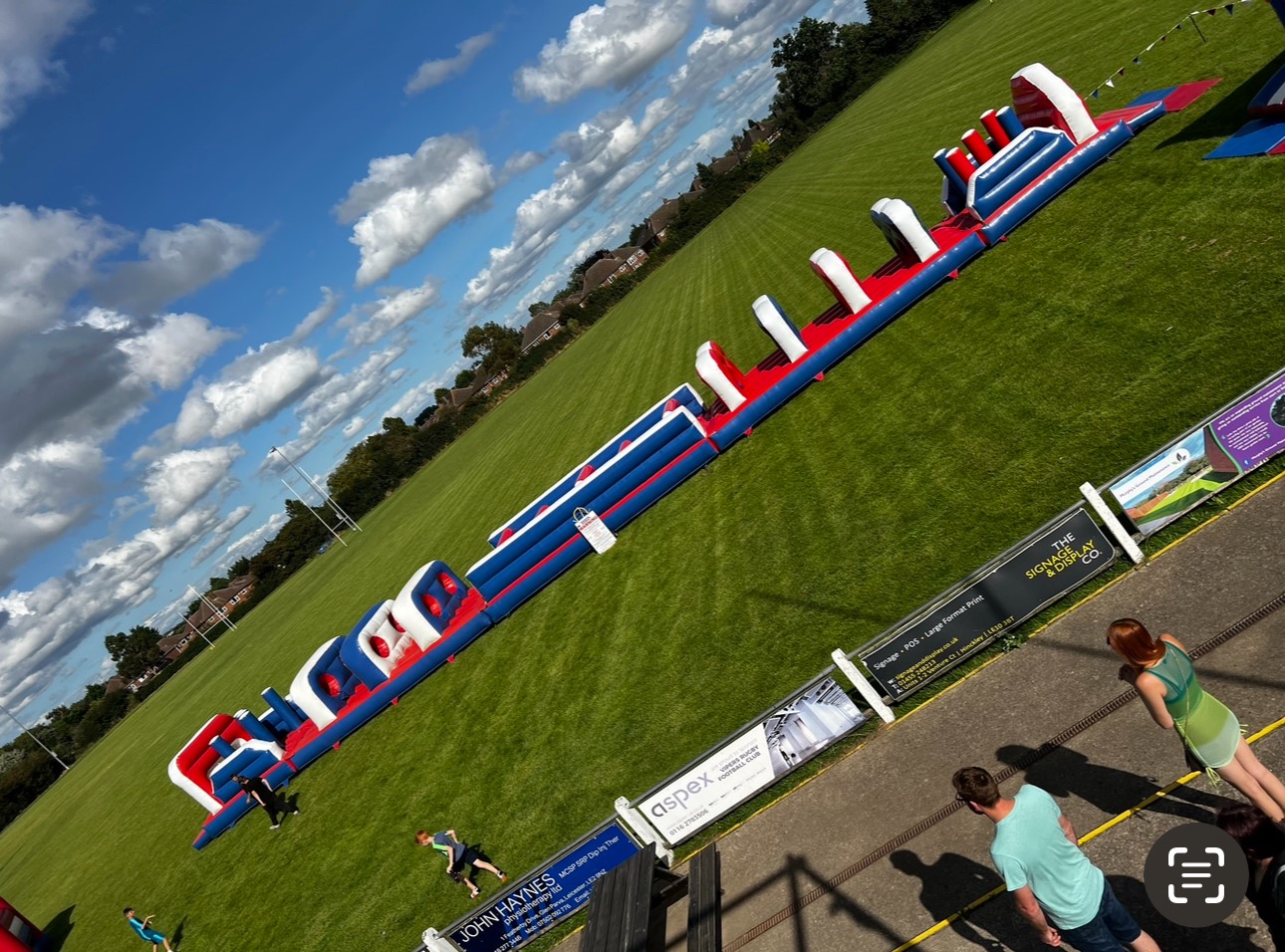 100ft Obstacle Course From £585 - Hire in Leicestershire | Blaby castles