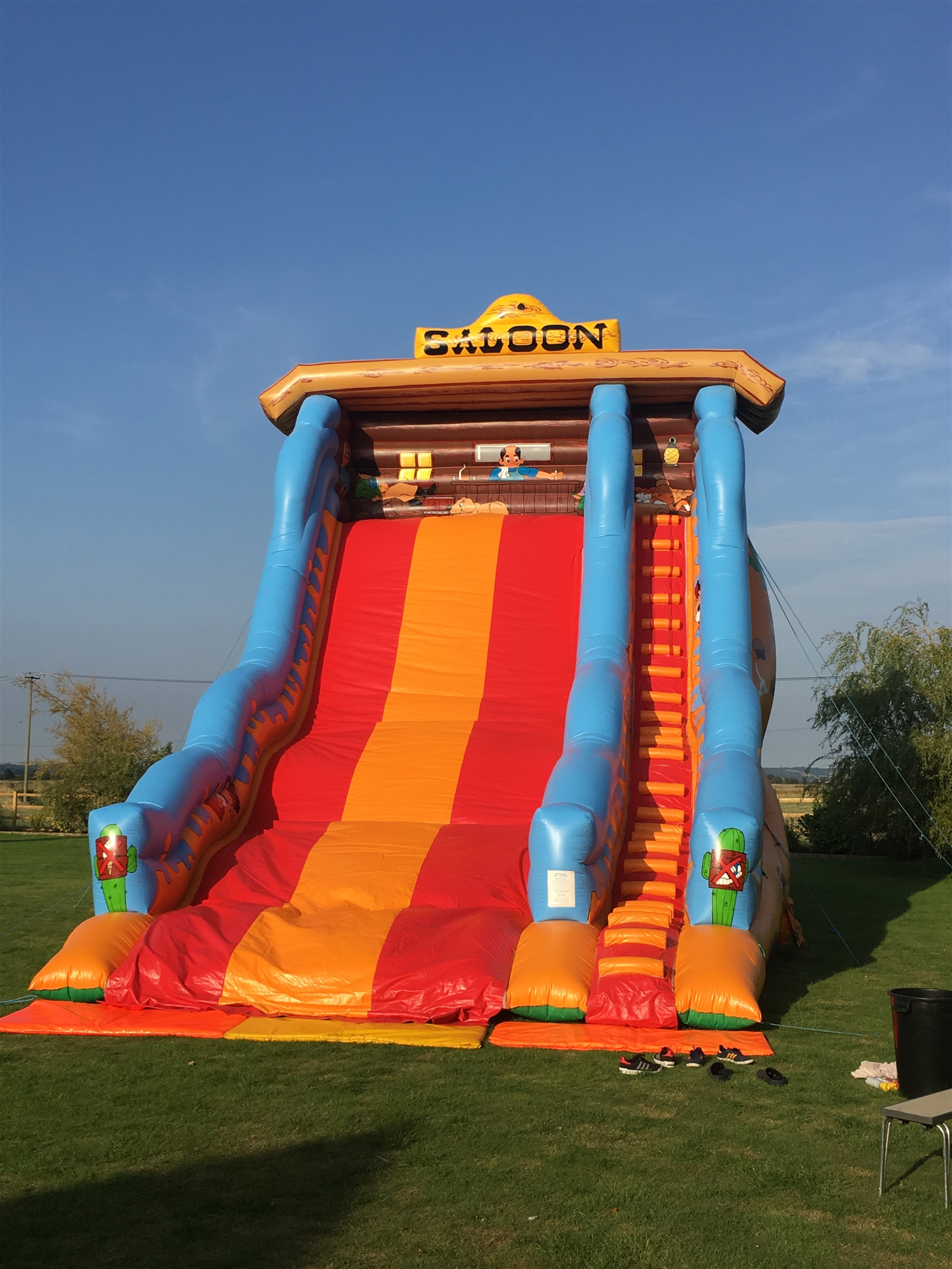 Fun Fair Rides & Stalls - Bouncy Castle Hire, Fairground Attractions ...