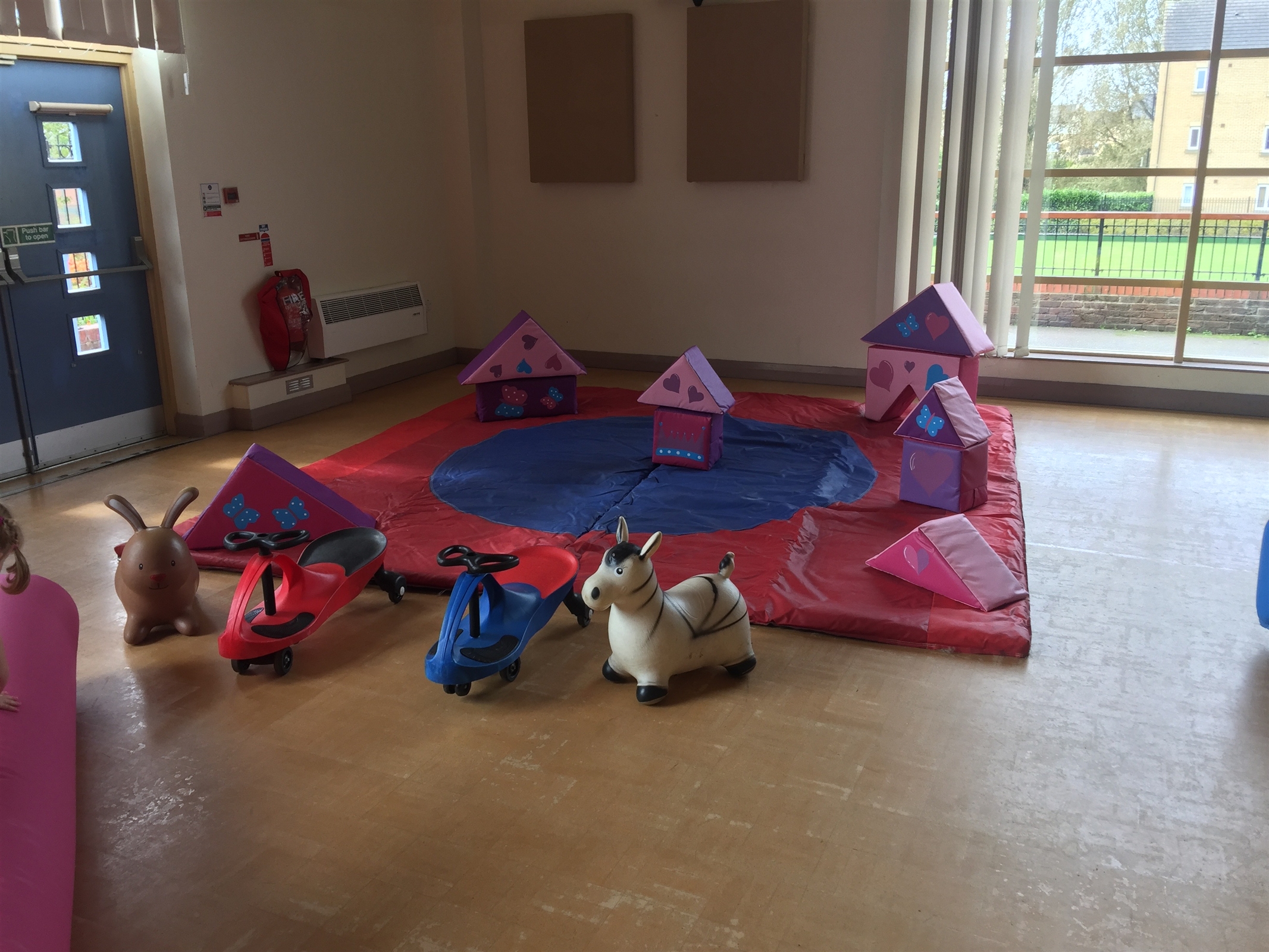 Soft Play - Bouncy Castles, Rodeo Bulls, Garden Games, Photo Booths in ...