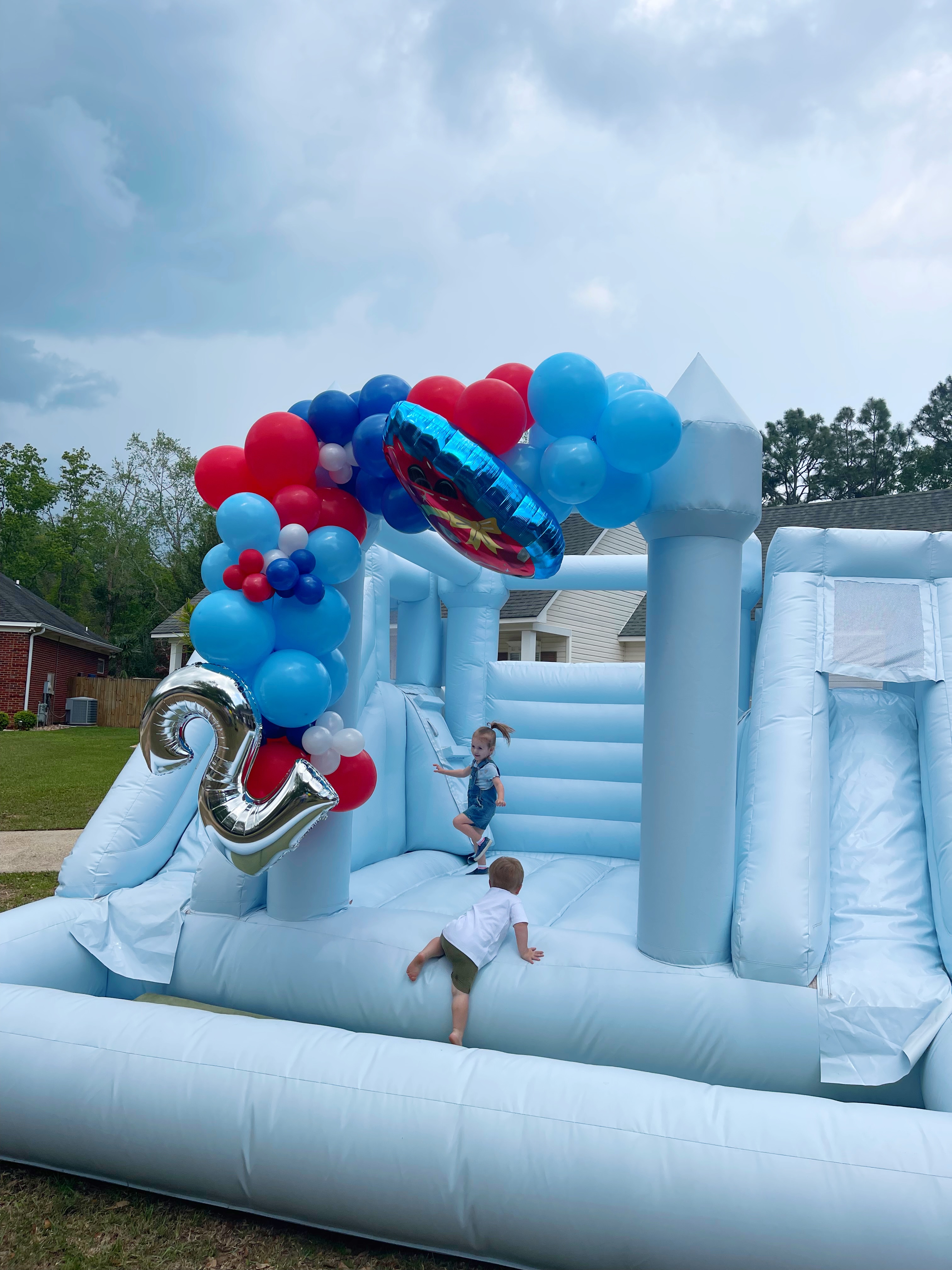 DRY INFLATABLES - party equipment rental service in Mobile | MobTown