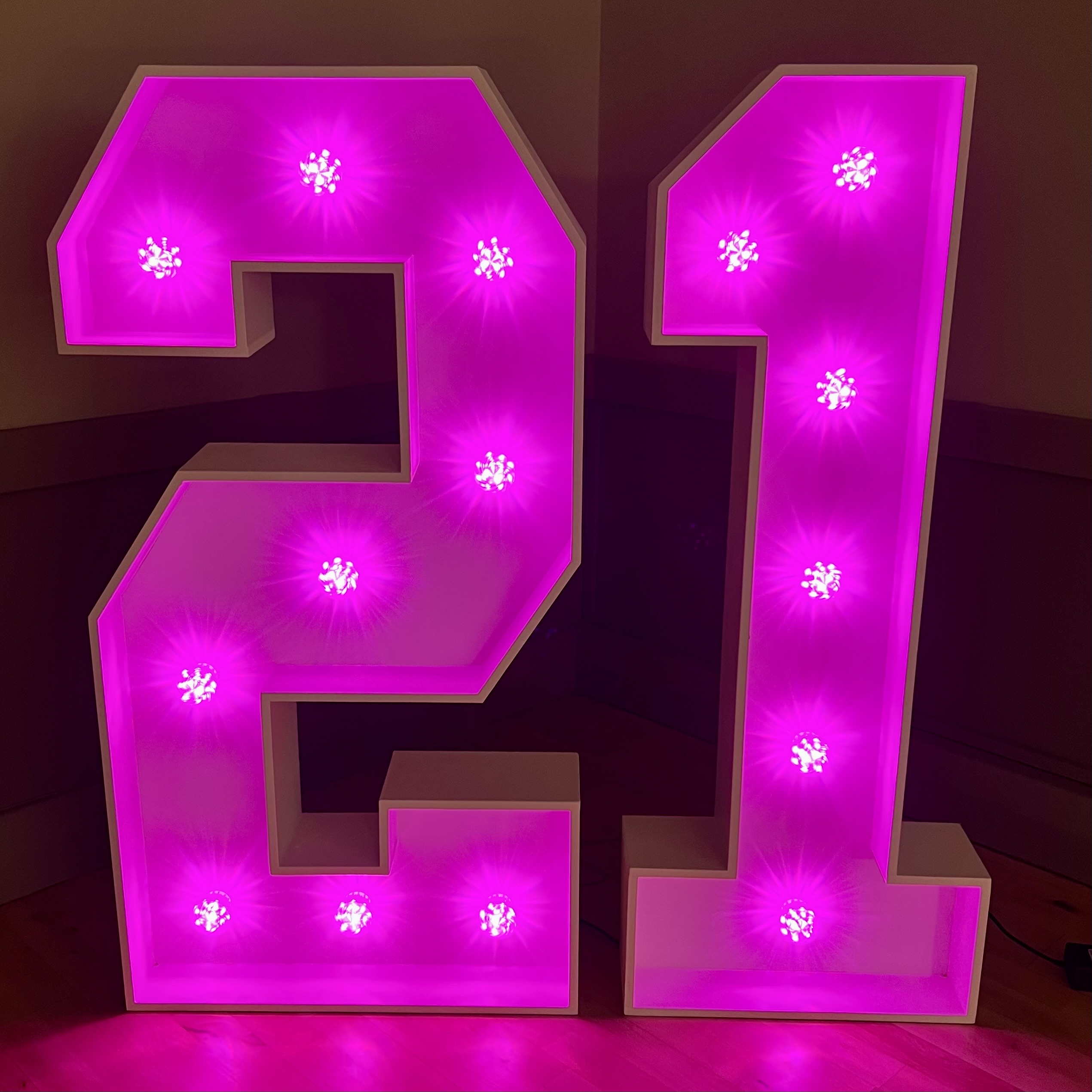Light-Up LED Numbers 21 - Bouncy Castle Hire in Crowborough, Tunbridge ...