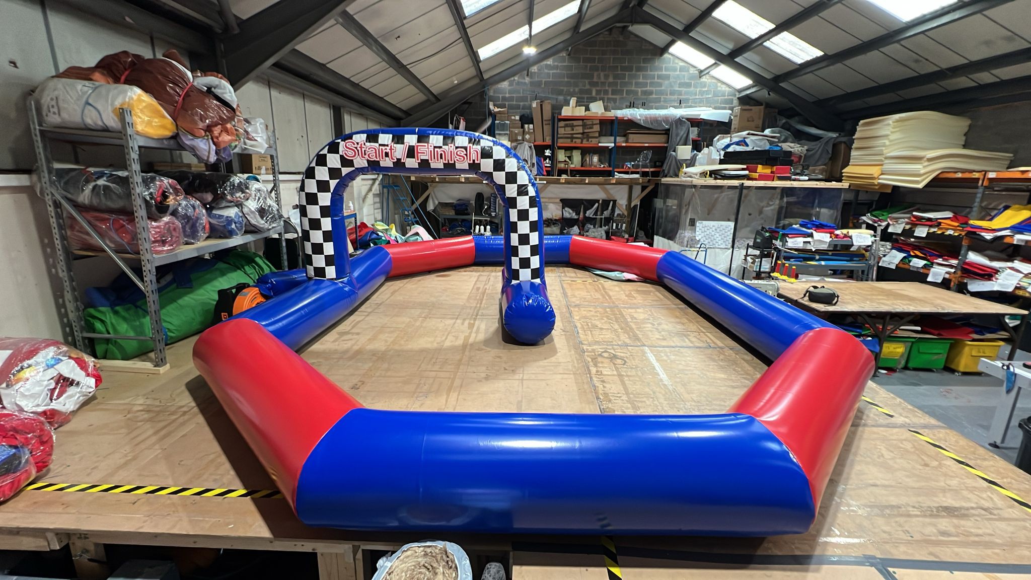 Bouncy Castle Hire - Hire in Newbury , Andover | Galaxy Bounce ...