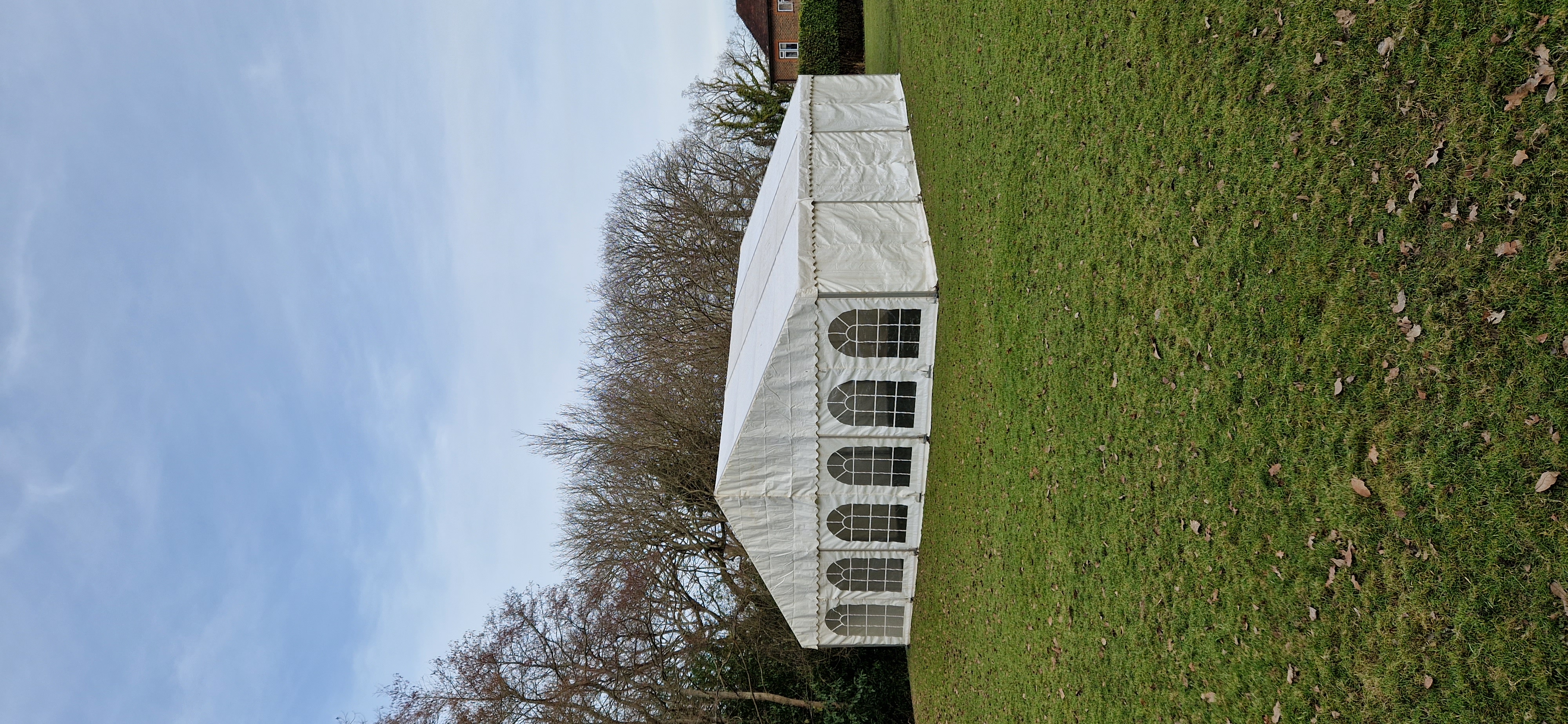 9m x 9m Clear Span Marquee - Bouncy Castle Hire in Crawley, West Sussex ...
