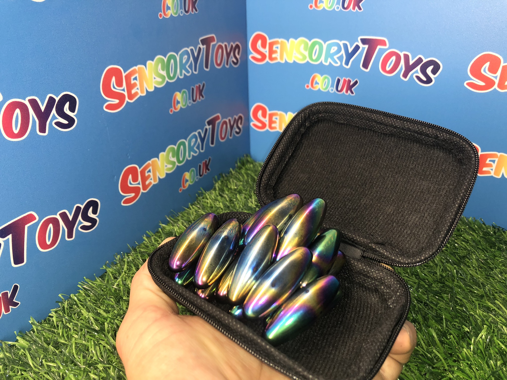 Buzzing Sound Magnets - Free Sensory Toys | Online Toy Shop | Popular ...