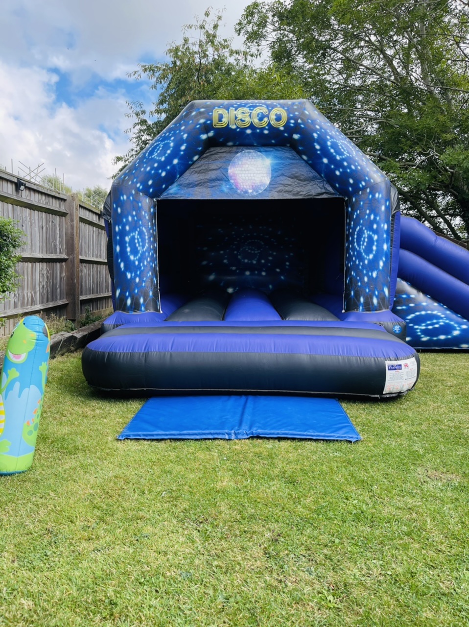 Comby Bouncy Castles in Bicester | Fun with Slides for Any Event