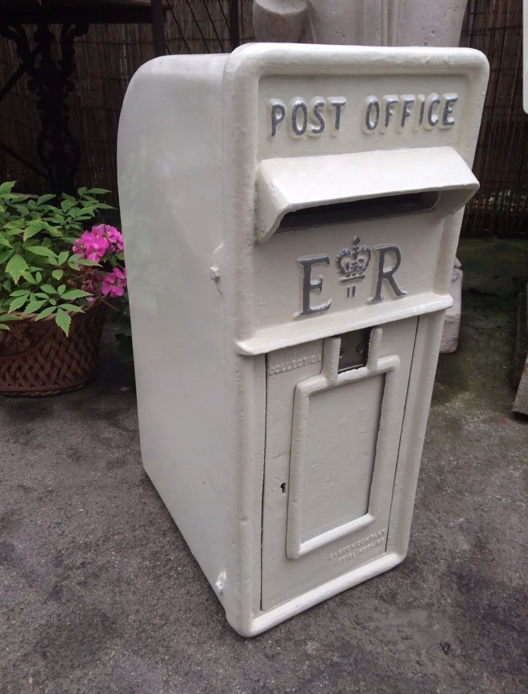 Wedding Post Box Hire | Cheltenham, Gloucester & Tewkesbury