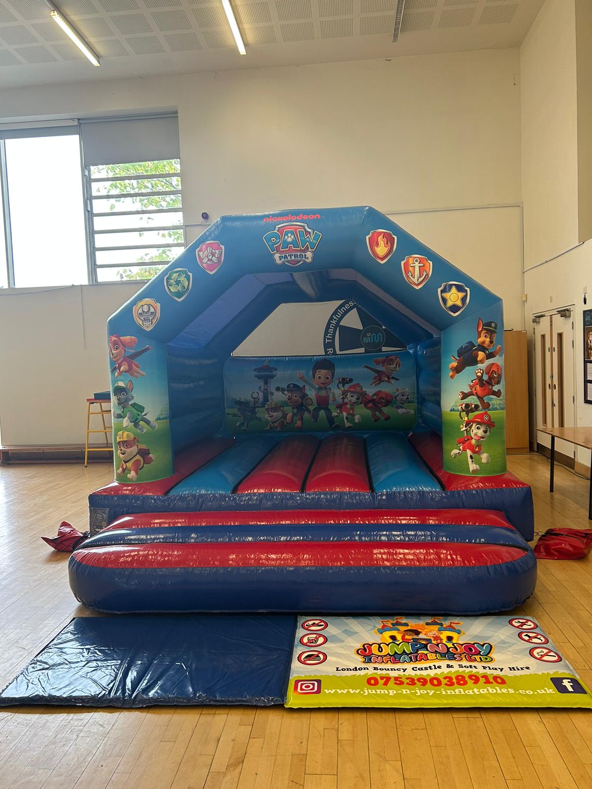Bouncy Castles - Hire in London | JUMP N JOY INFLATABLES LTD