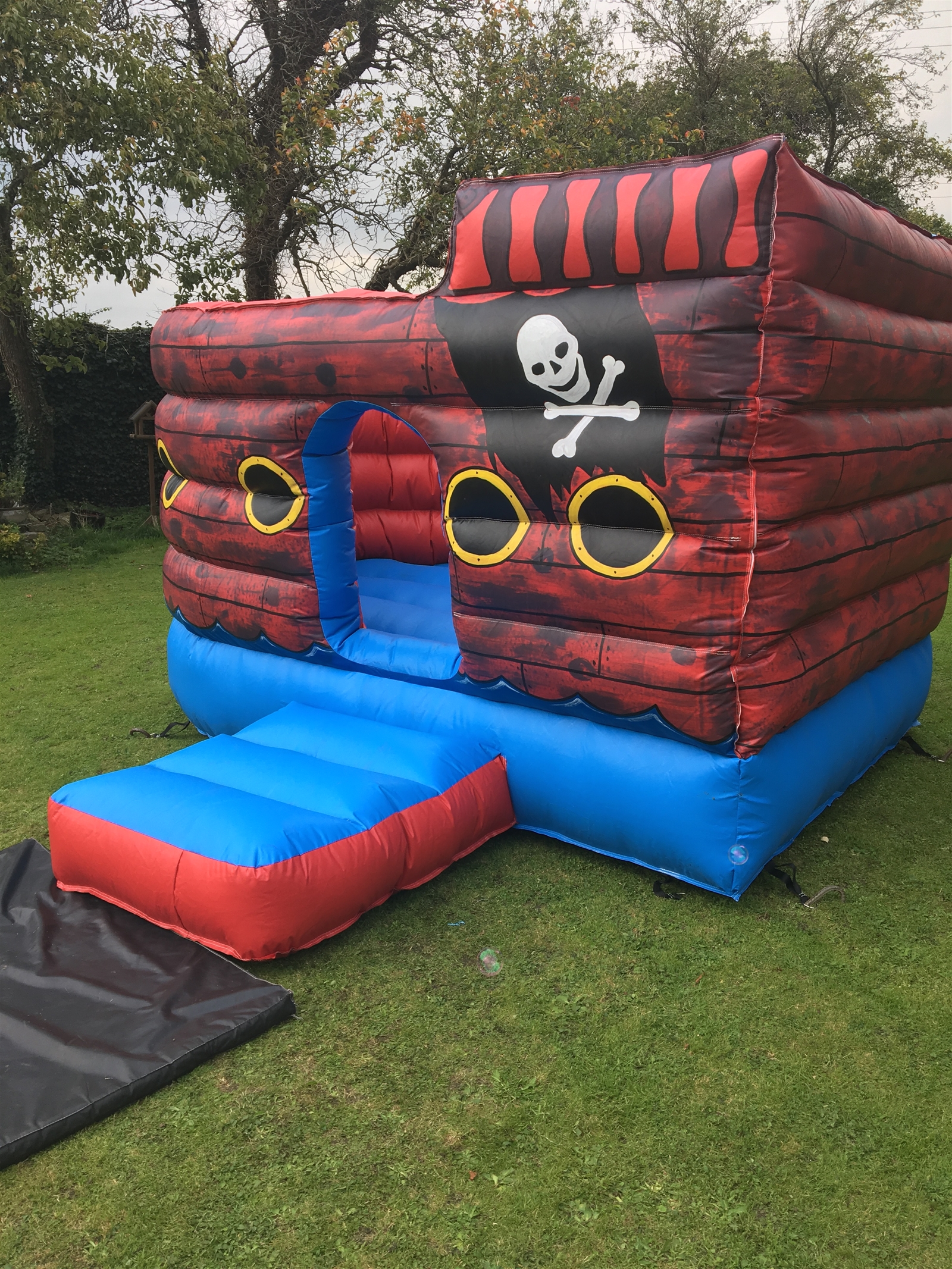 Pirate Ship Bouncy Castle - Bouncy Castle Hire in Bristol, Weston Super ...