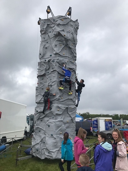 Mobile Rock Climbing Wall & Abseiling Tower - Bouncy Castle Hire, Hot ...