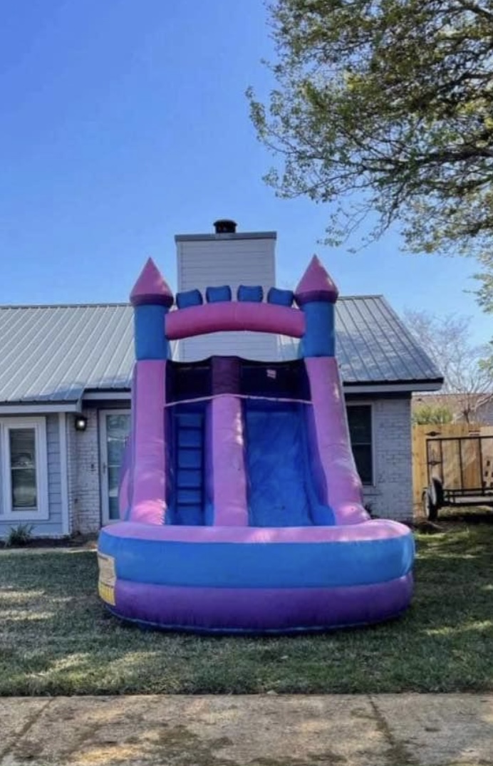 Water Slides - Hire in florida | Rip Roaring Rentals