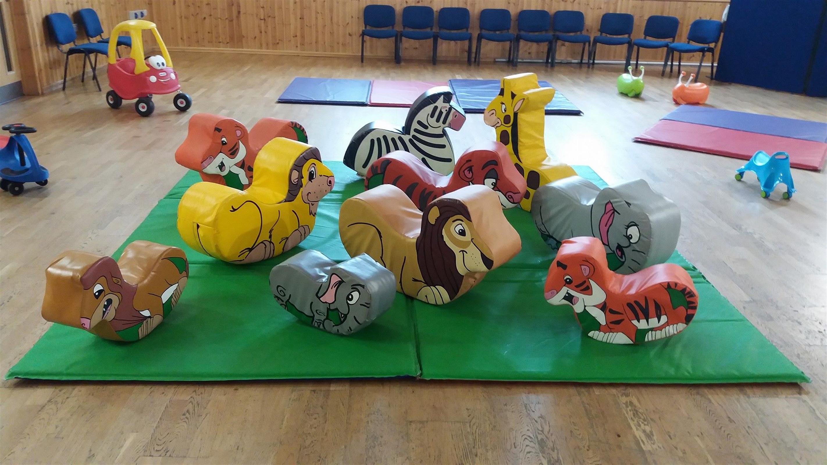 Jungle Animal Soft Play - Soft Play & Bouncy Castle Hire in Dartford ...