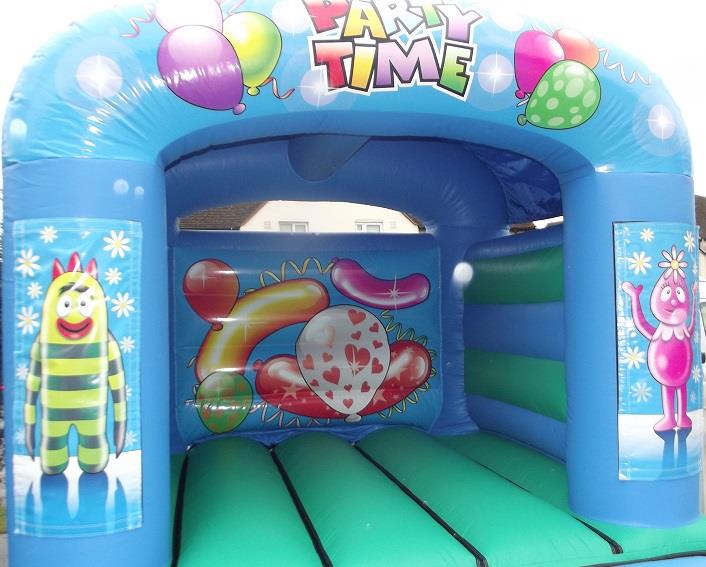 CV-Party Time Blue 11ftx13ftx10ft - Bouncy Castle, Softplay and Mascot ...
