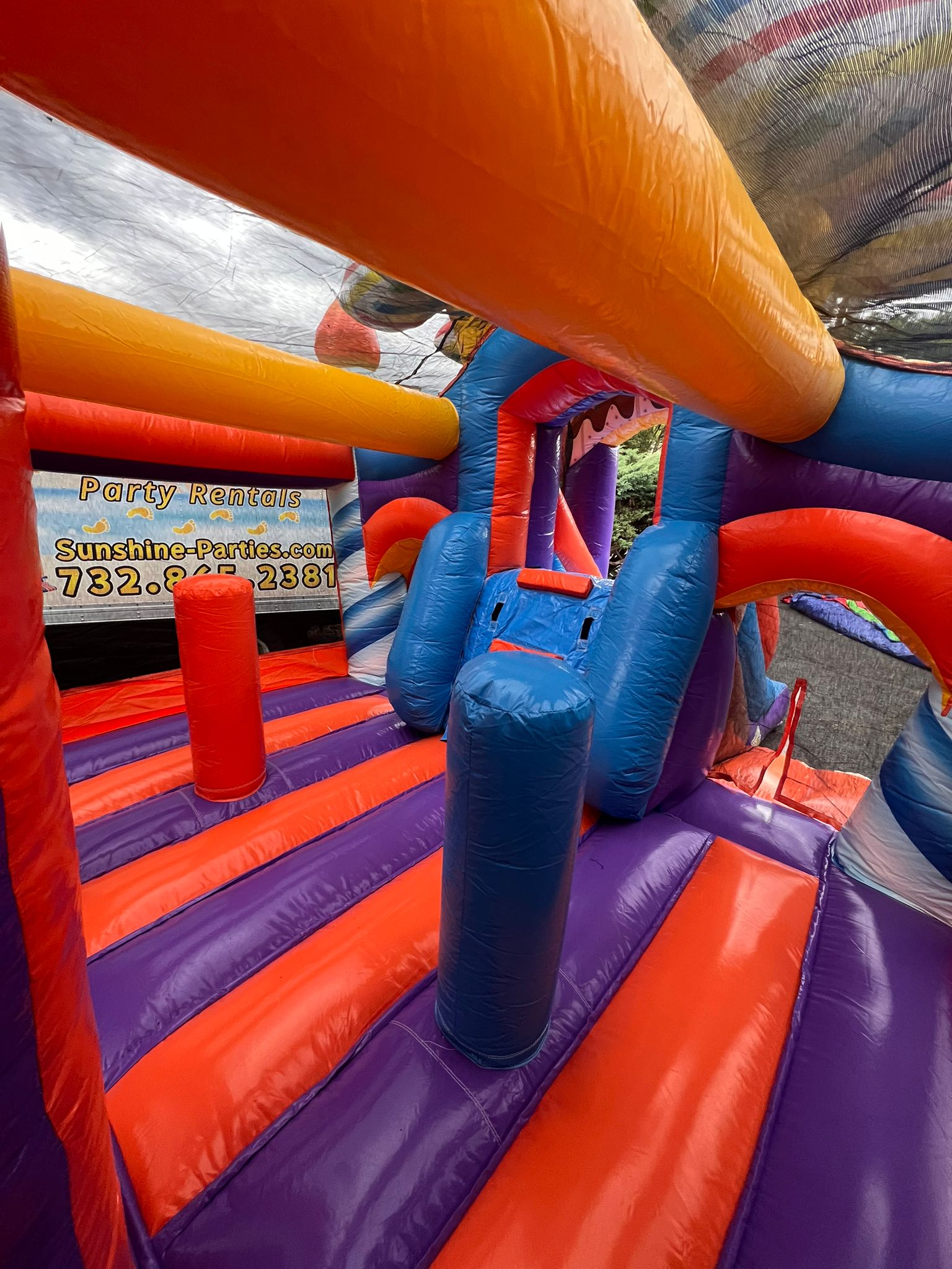 Garage Sale - Sugar Rush Combo - Bounce House Rentals in New Jersey ...