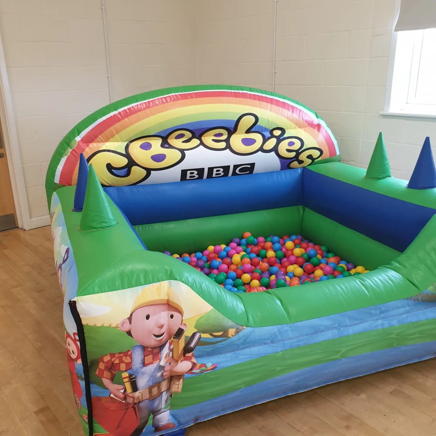 Bouncy Castles - Best Hire service in Essex | Jumping Jills